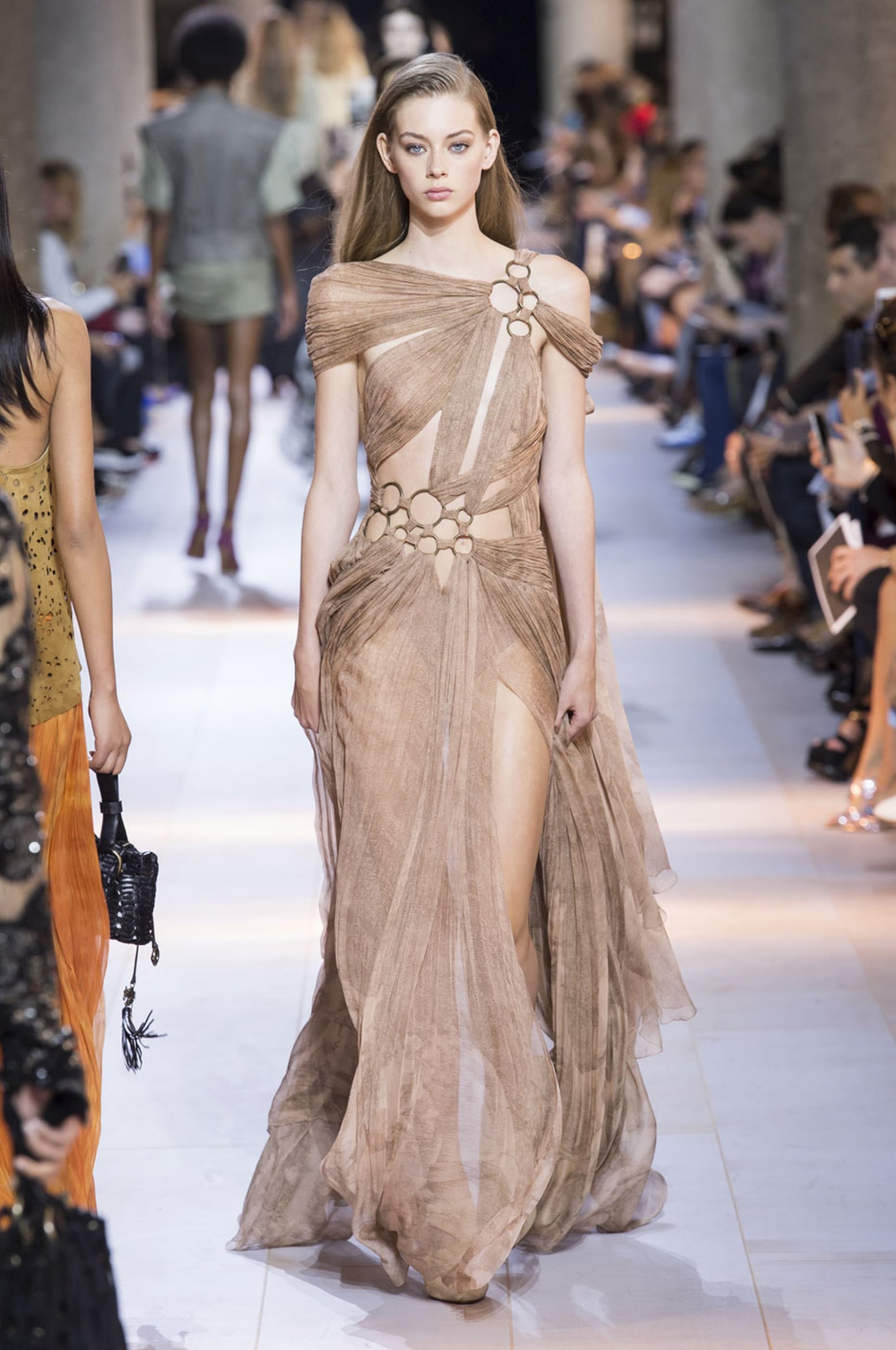 Best Dresses at Fashion Week Spring 2016 | PS Fashion