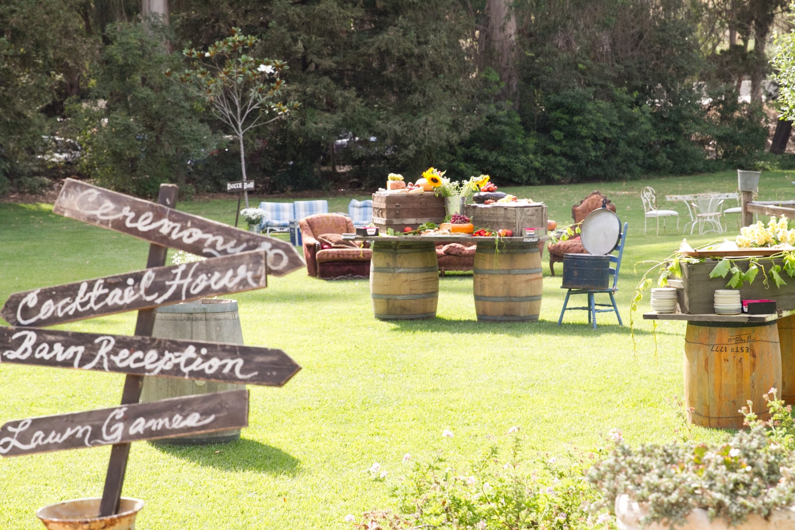 Outdoor Summer Wedding Photos | PS Love