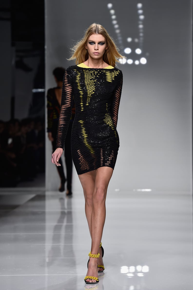Gigi Hadid at the Versace Couture Show Spring 2016 | PS Fashion