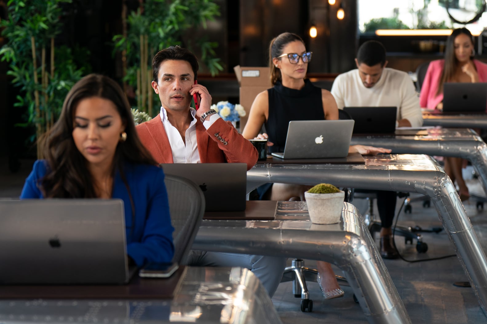 Selling the OC Cast on Selling Sunset Differences | PS Entertainment