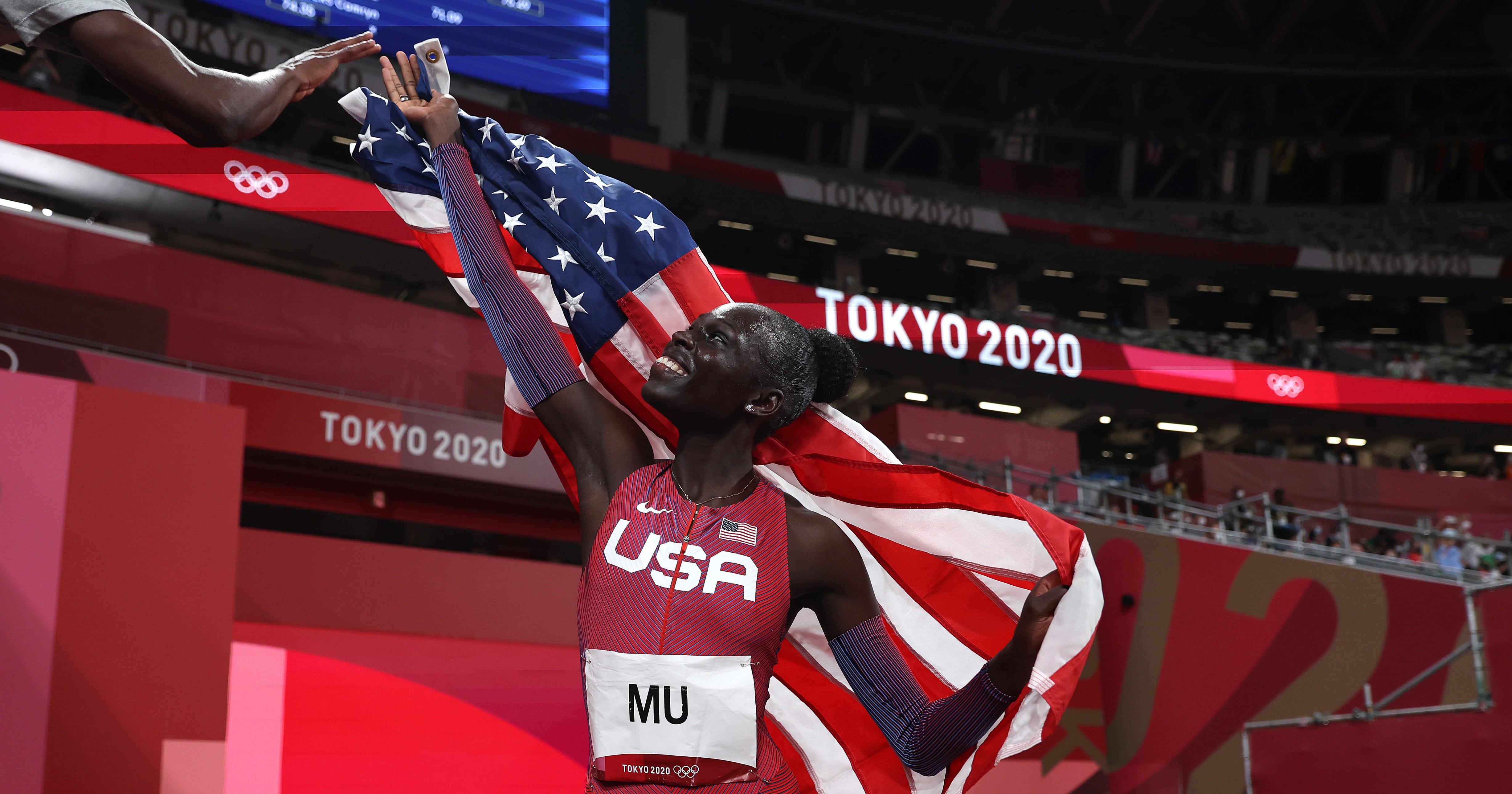 American Athing Mu Wins Gold Medal in 800m at 2021 Olympics | PS Fitness