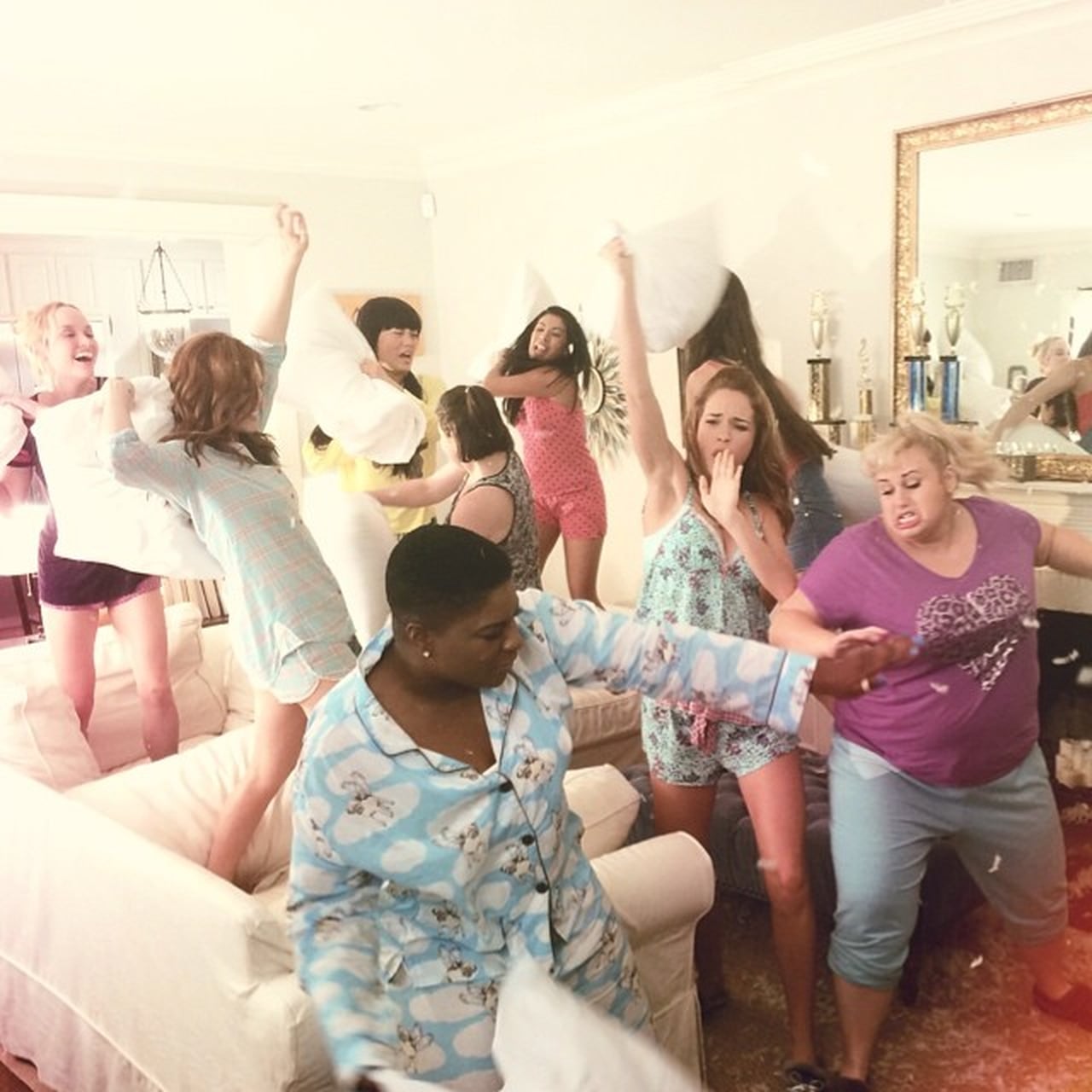 Pitch Perfect 2 Behind-the-Scenes Pictures | PS Entertainment