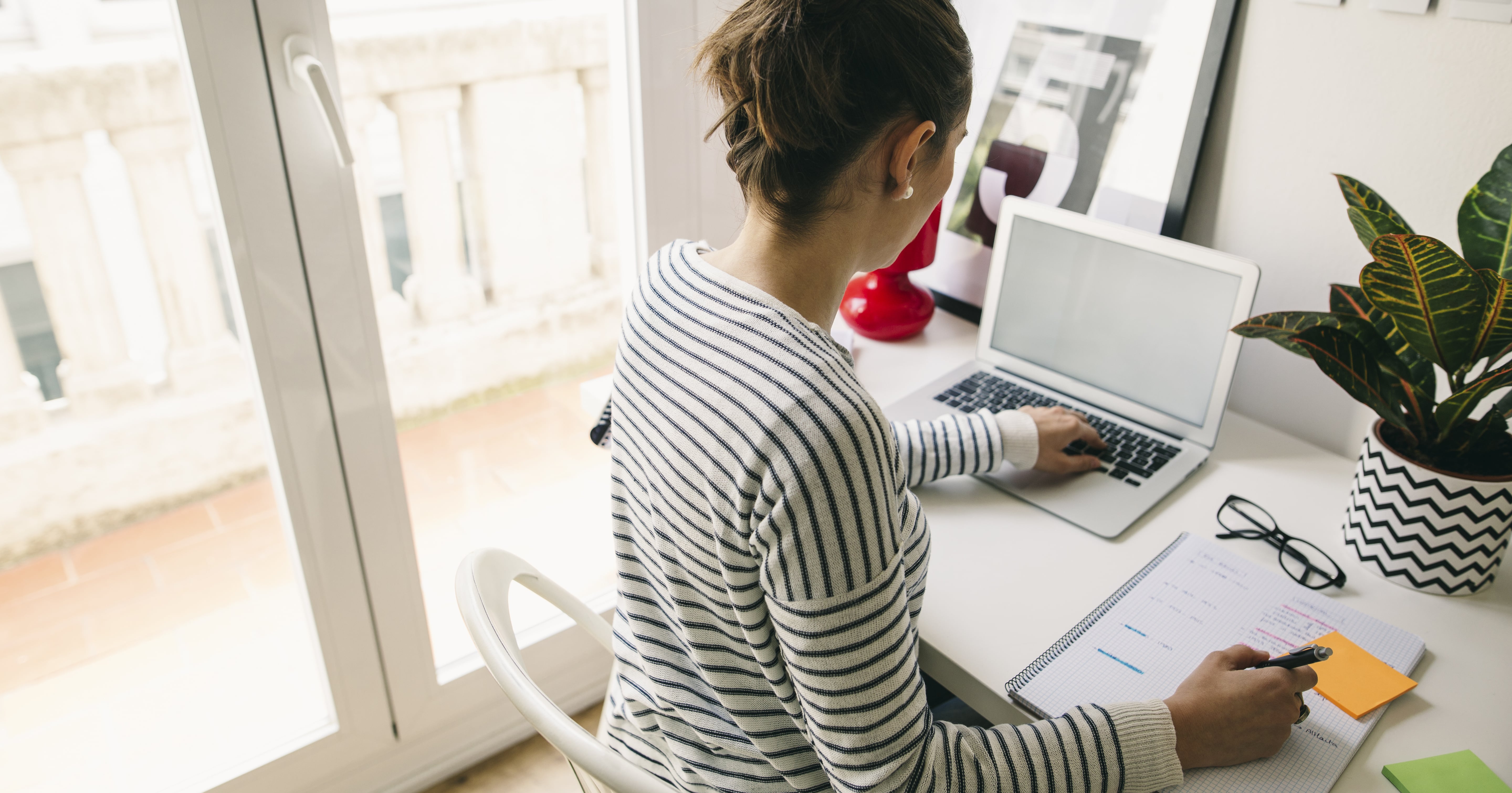 How to Manage Anxiety While Home Due to Coronavirus | PS Fitness