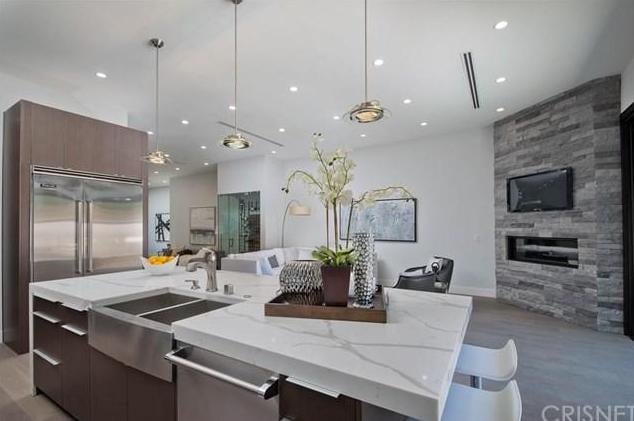 Ariel Winter Buys House in LA | POPSUGAR Home Photo 9