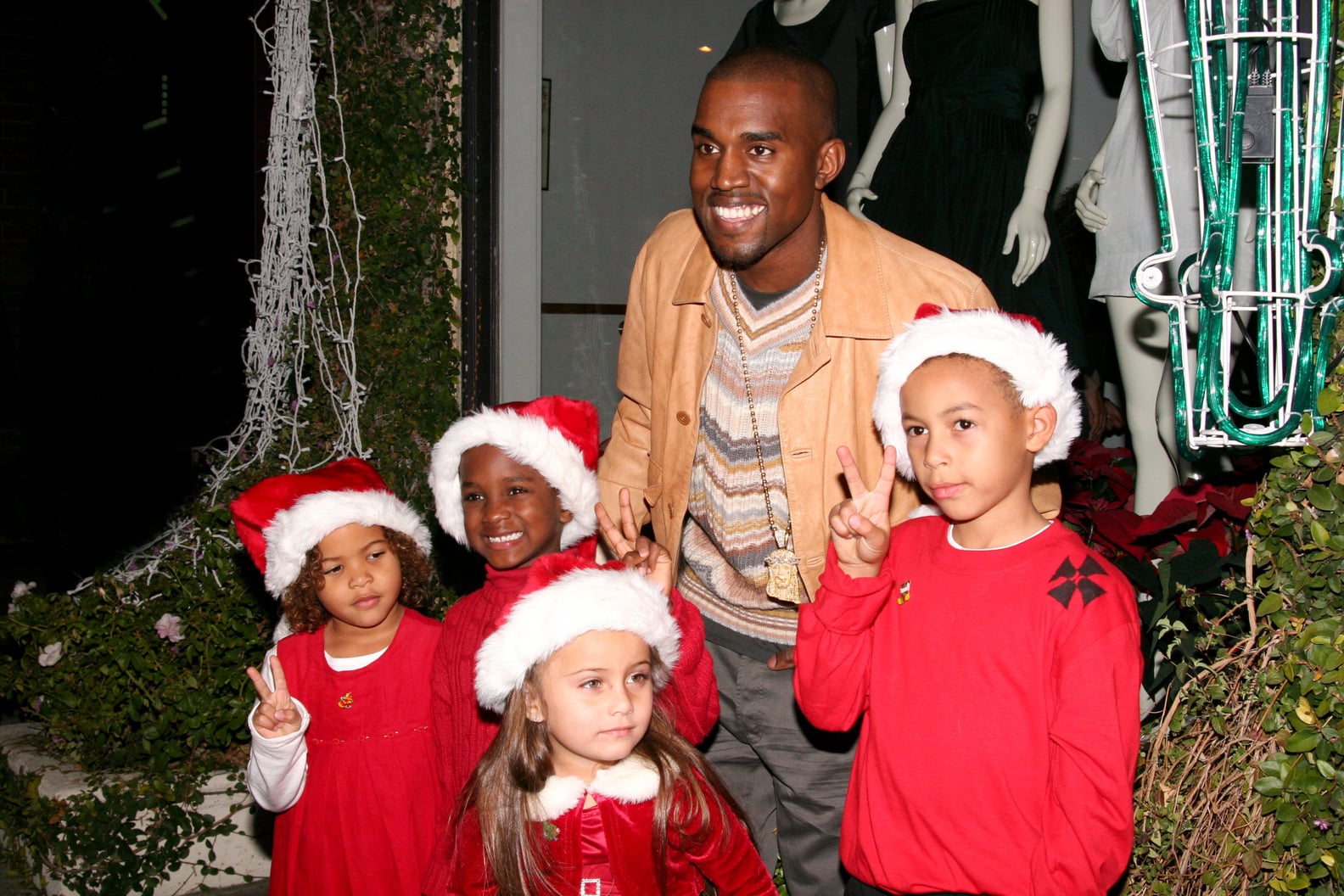 Celebrity Christmas Photos in the Early 2000s | PS Celebrity