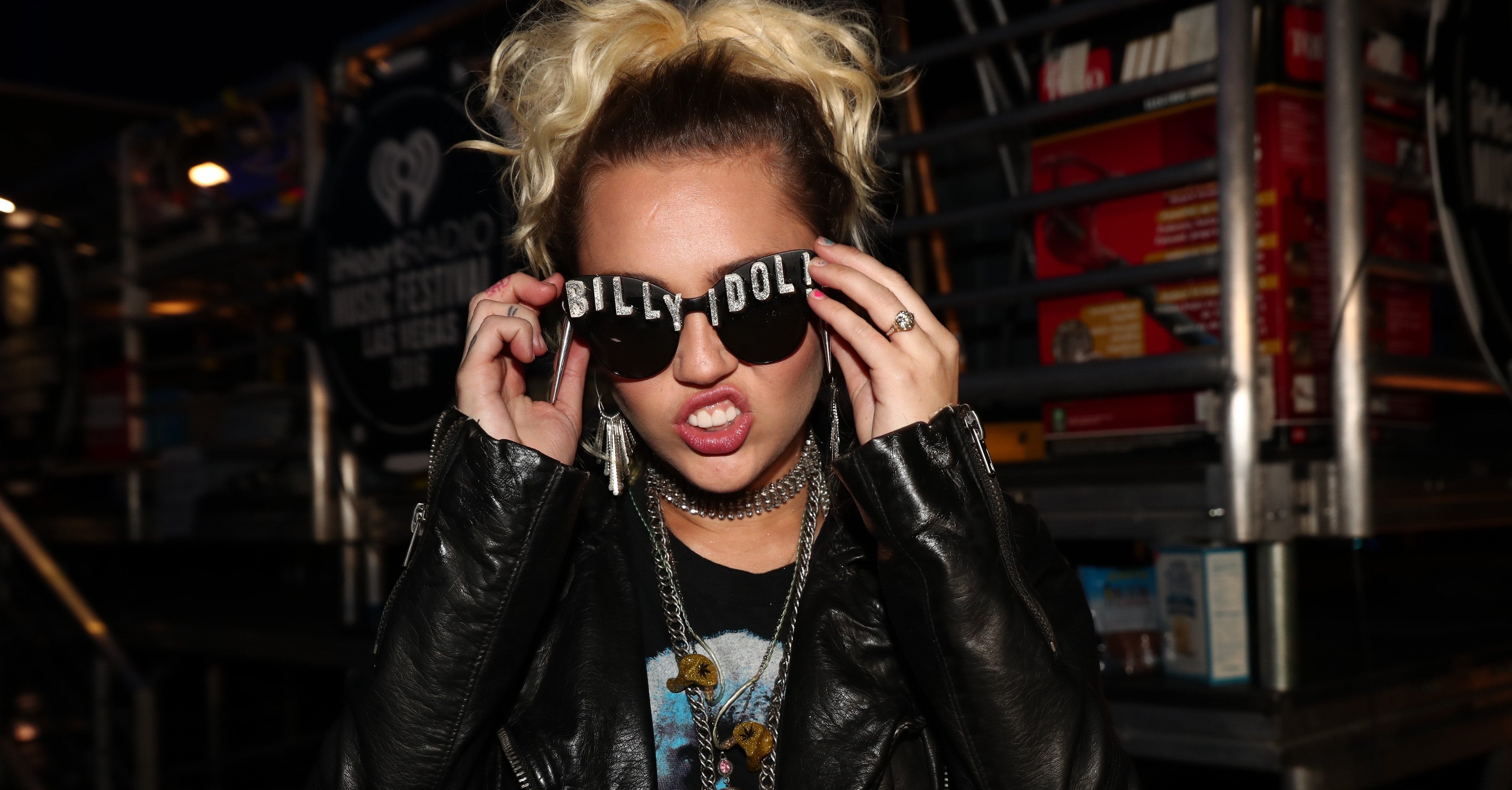 Miley Cyrus's Engagement Ring | PS Fashion