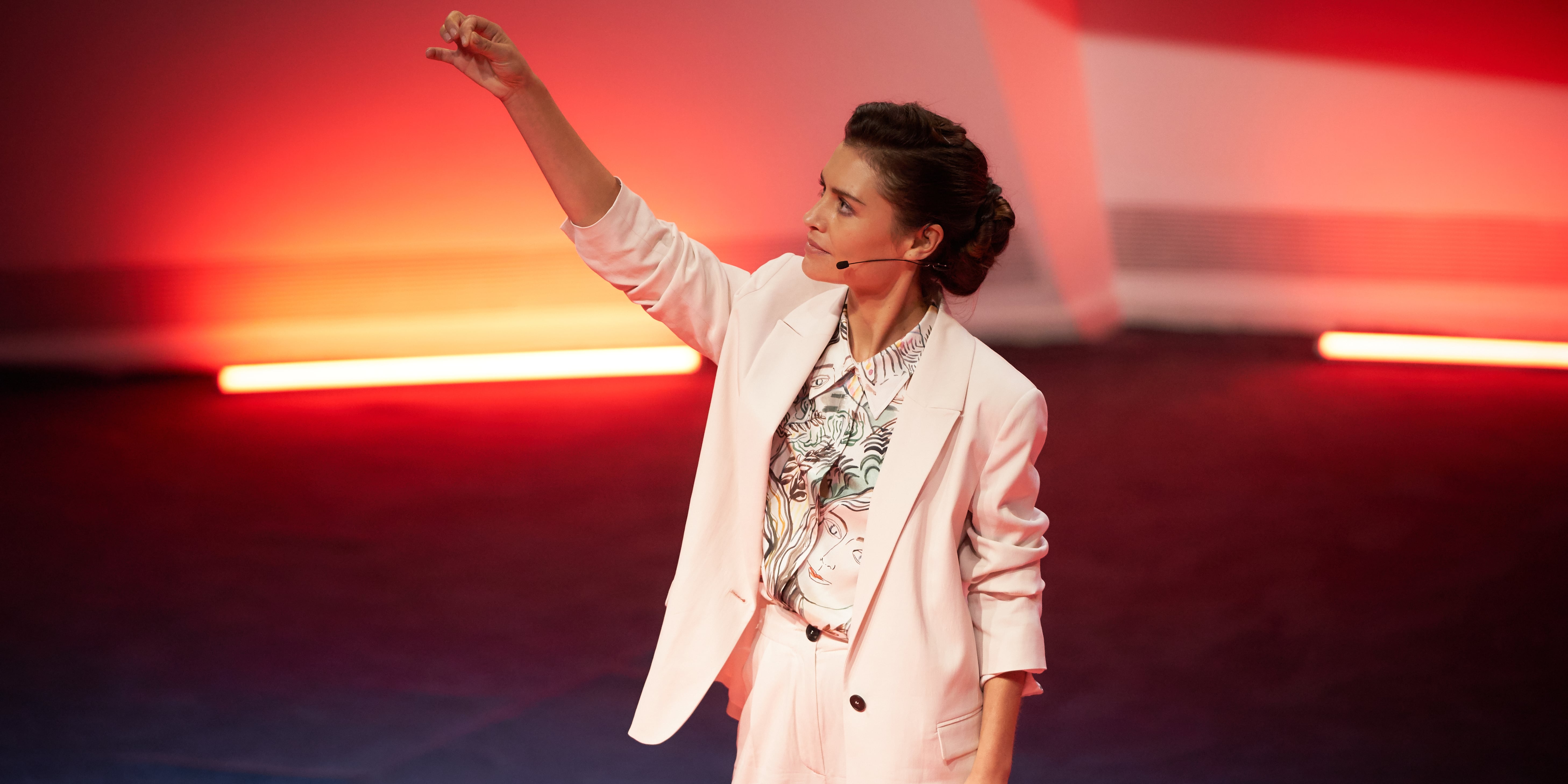 The One: Here's the Cast of Netflix's New Thriller | PS Entertainment