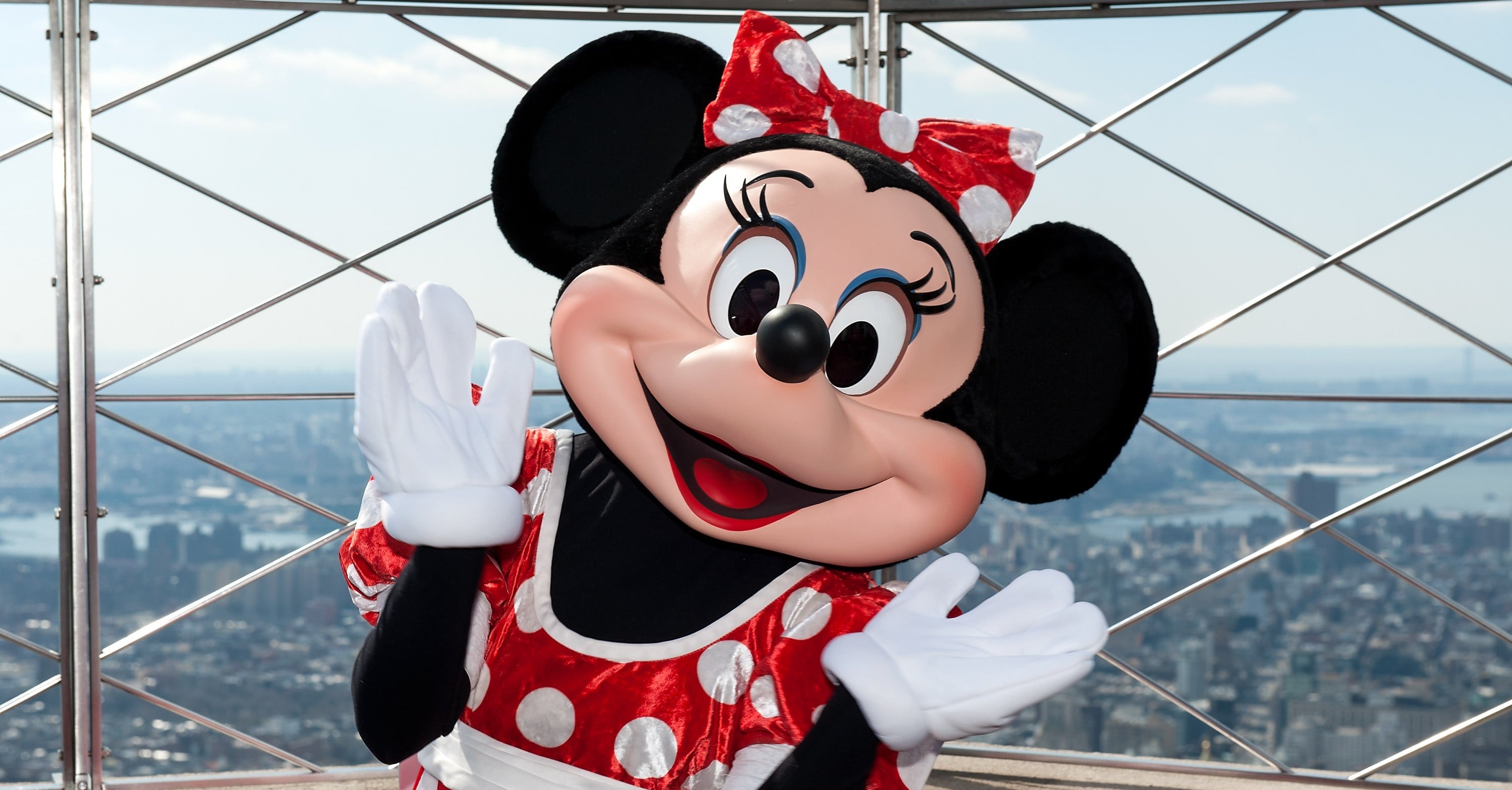 Minnie Mouse to Receive Star on Hollywood Walk of Fame | PS Family