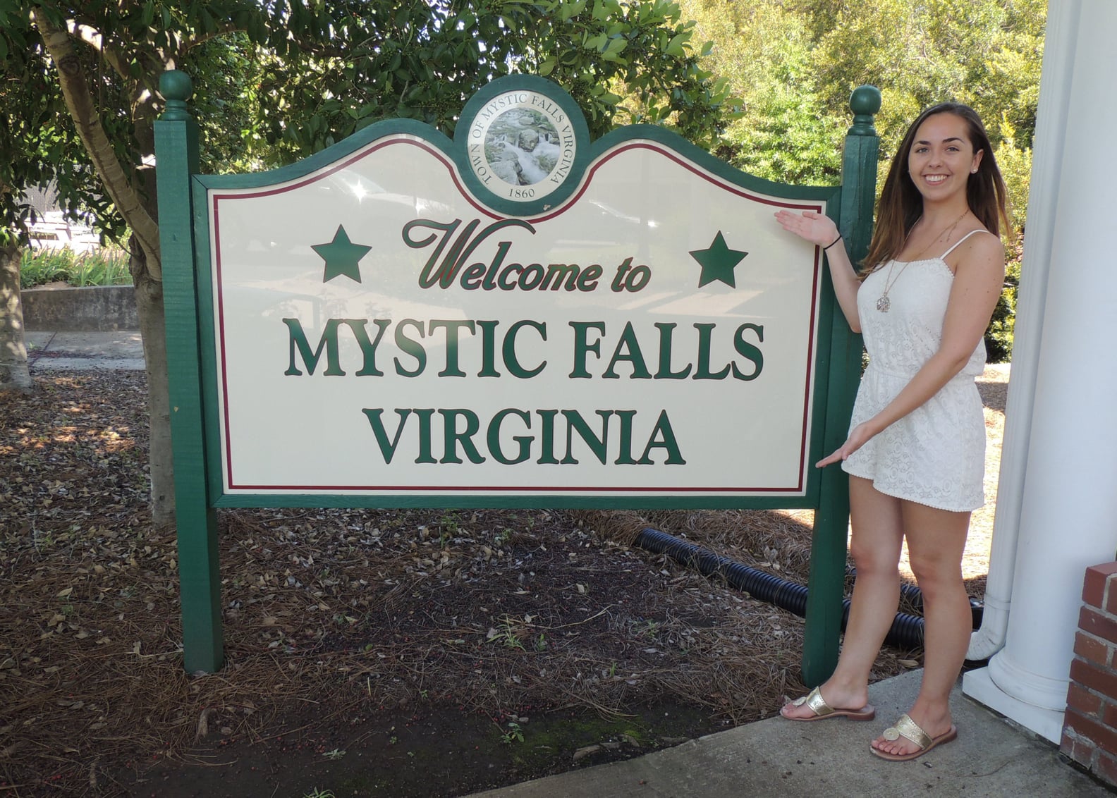 Visiting Mystic Falls From The Vampire Diaries | POPSUGAR Entertainment