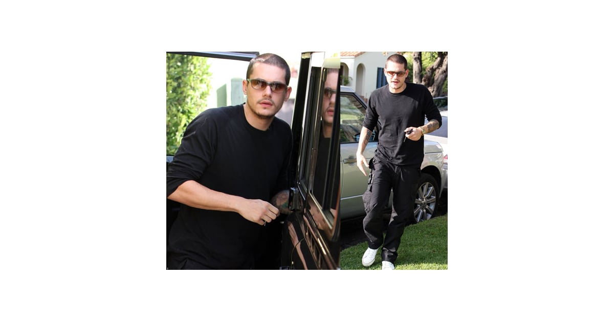 John Mayer Hits The Gym