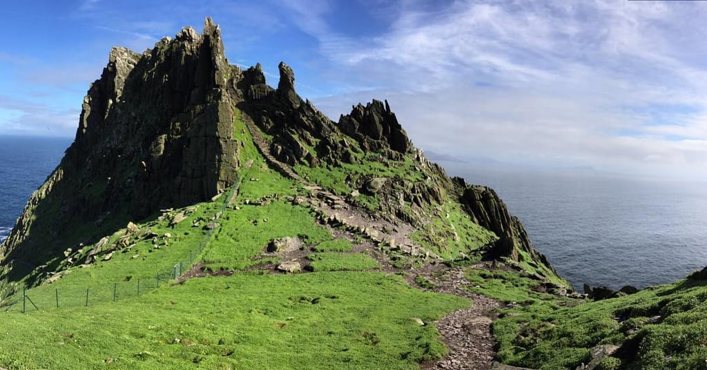 Skellig Michael in County Kerry, Ireland | Real-Life Star Wars Places ...