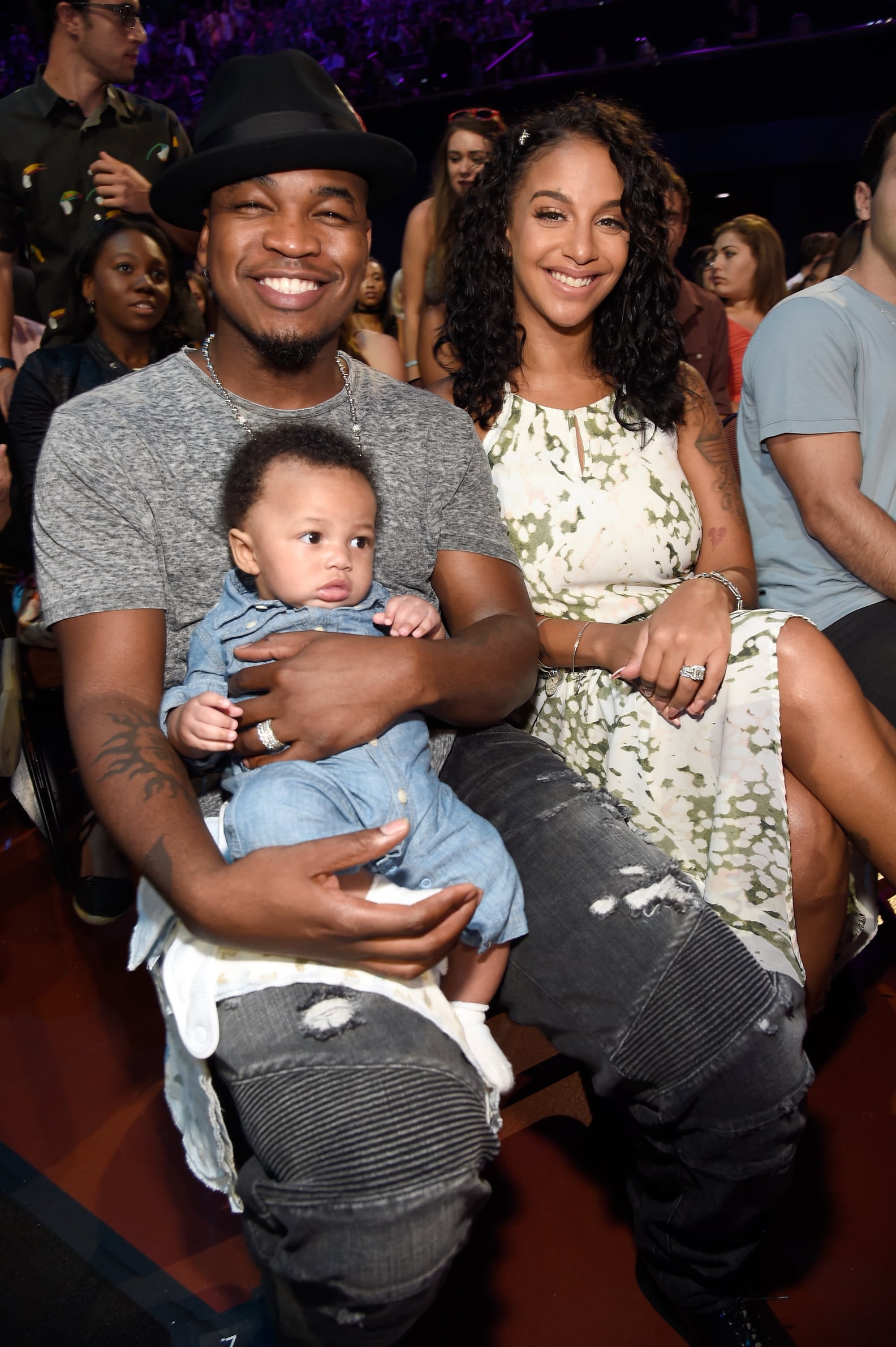 Ne-Yo With Wife and Baby 2016 Teen Choice Awards | PS Celebrity