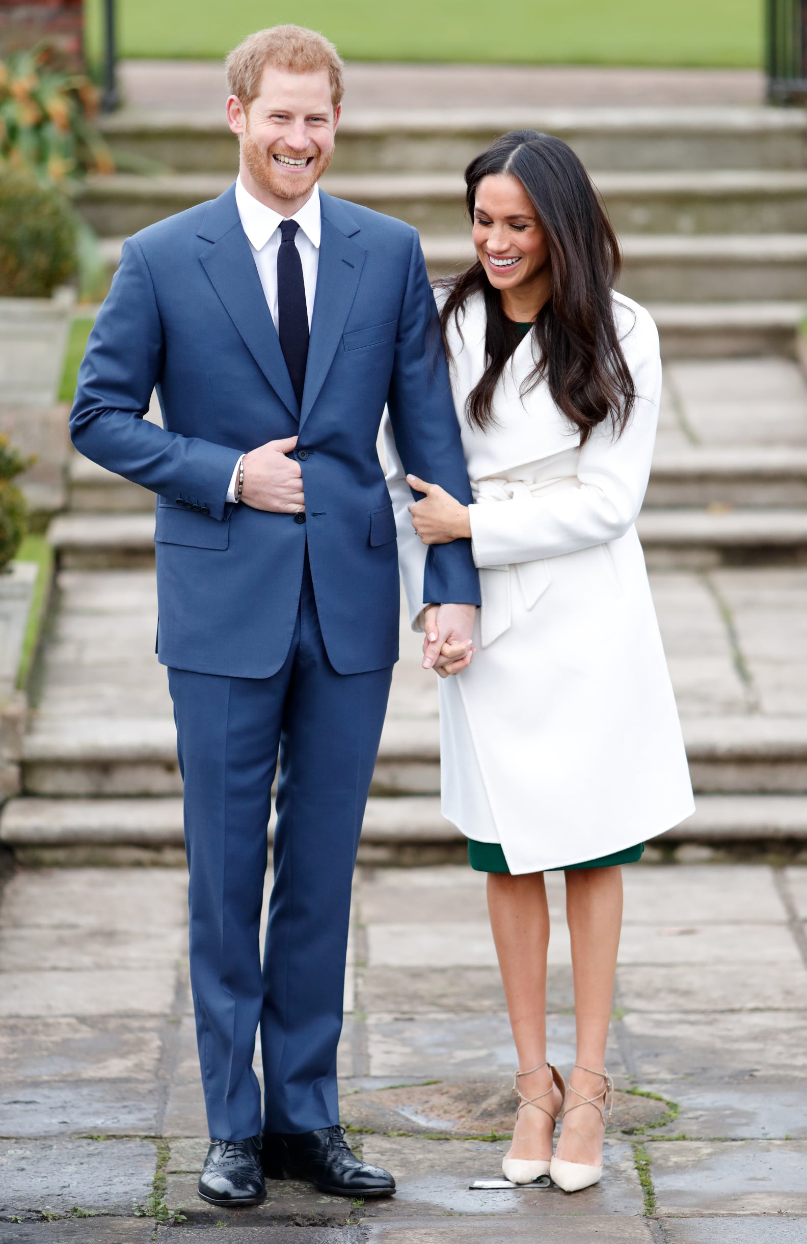 Prince Harry Hand Gesture Pictures | PS Celebrity