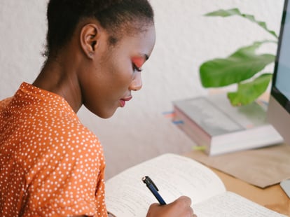 Tips For Making Online College Classes Work This Year | POPSUGAR Smart ...