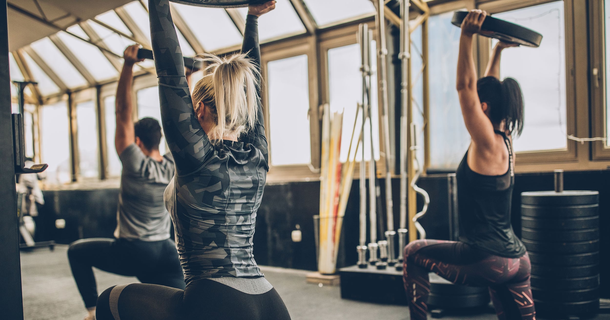 How to Do an Overhead Walking Lunge | PS Fitness