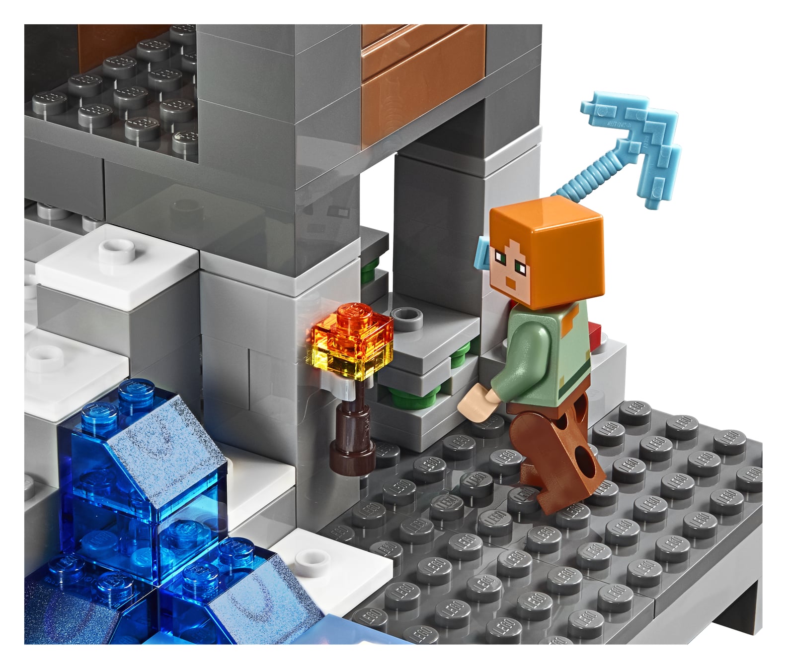 Pictures of Lego Minecraft The Village Set | PS Family
