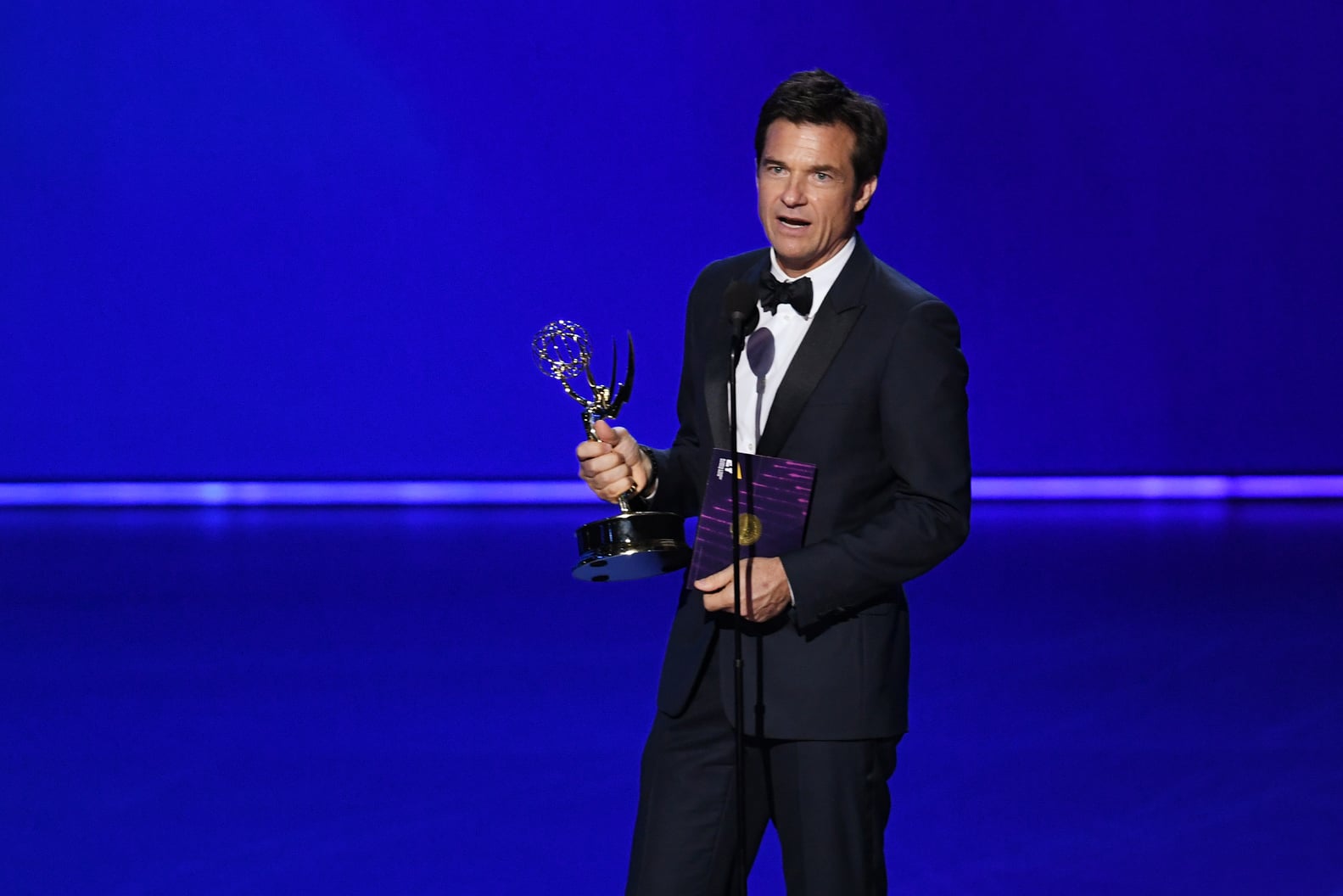 Jason Bateman's Reaction to His Emmys Win Becomes a Meme | PS Celebrity