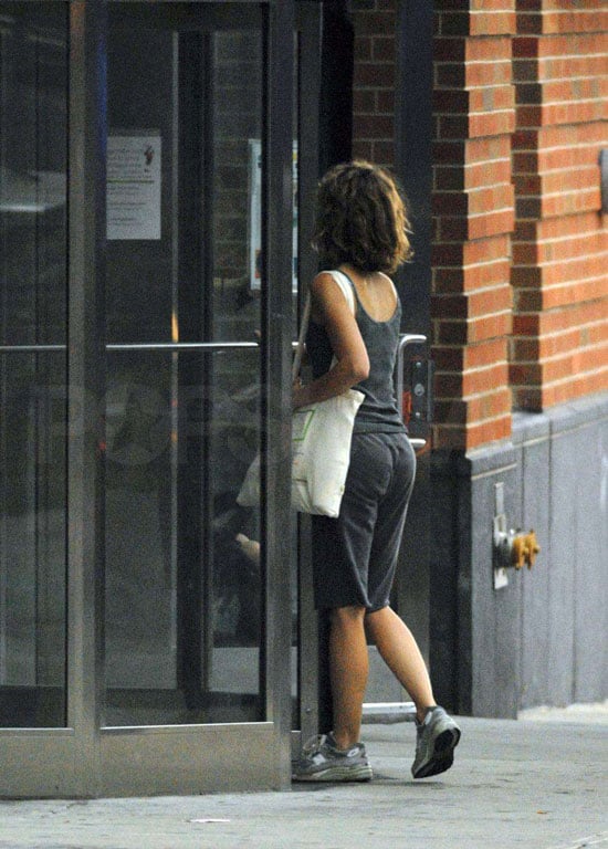 Keri Russell Hits Up the Gym Photo 3