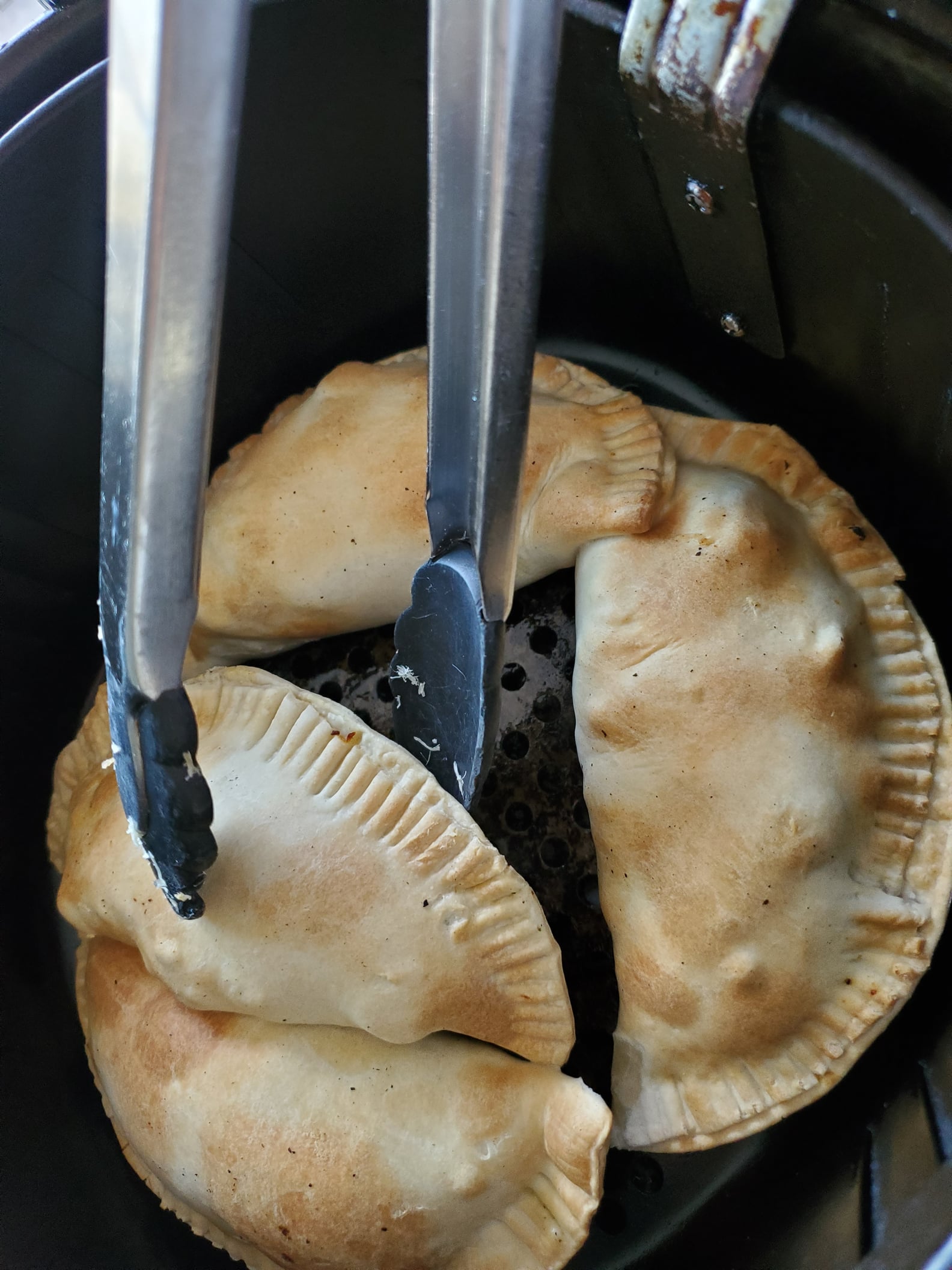 How to Make Puerto Rican Empanadas in an Air Fryer | PS Latina