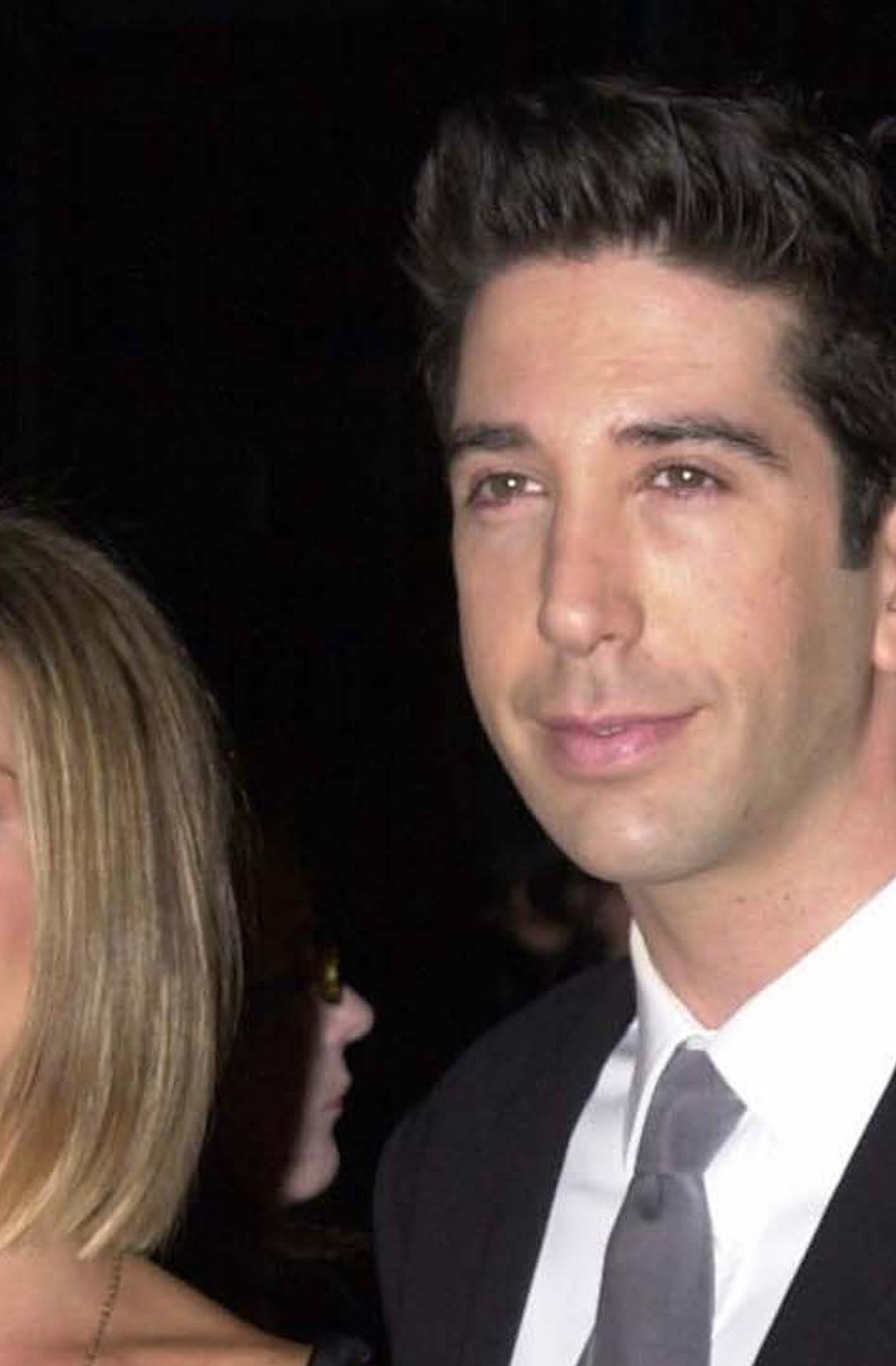 David Schwimmer Trolls Jennifer Anistons Shower Photo Popsugar Celebrity 4041
