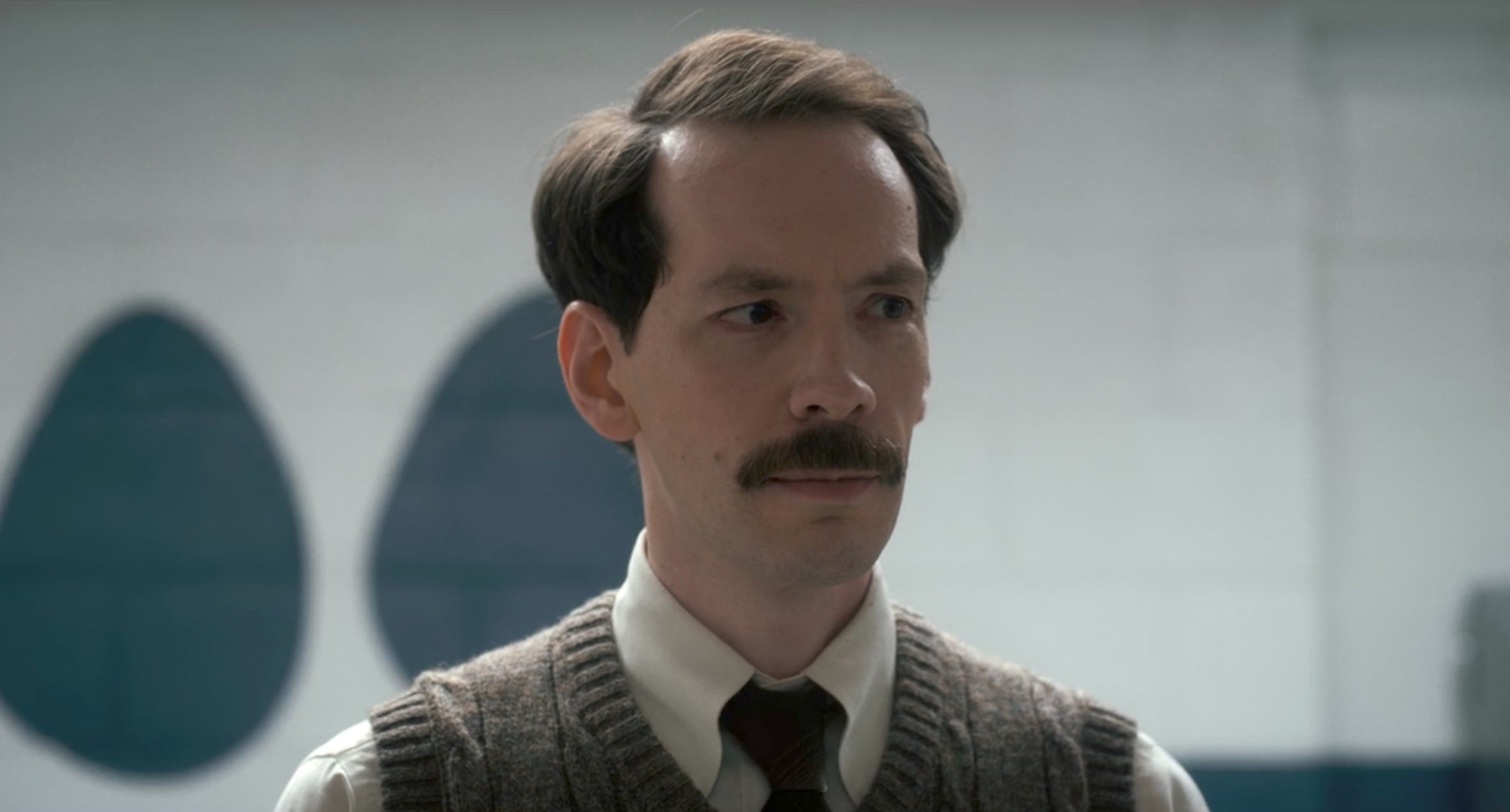 Who Plays Mr. Clarke on Stranger Things? | PS Entertainment