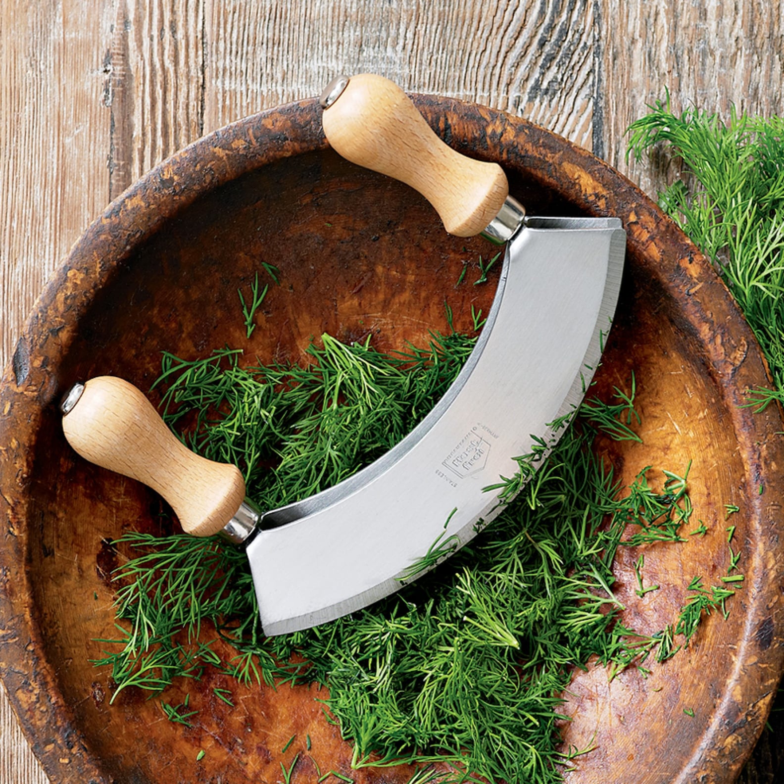 Must Have Kitchen Tools For Making the Best Salads Ever | PS Home