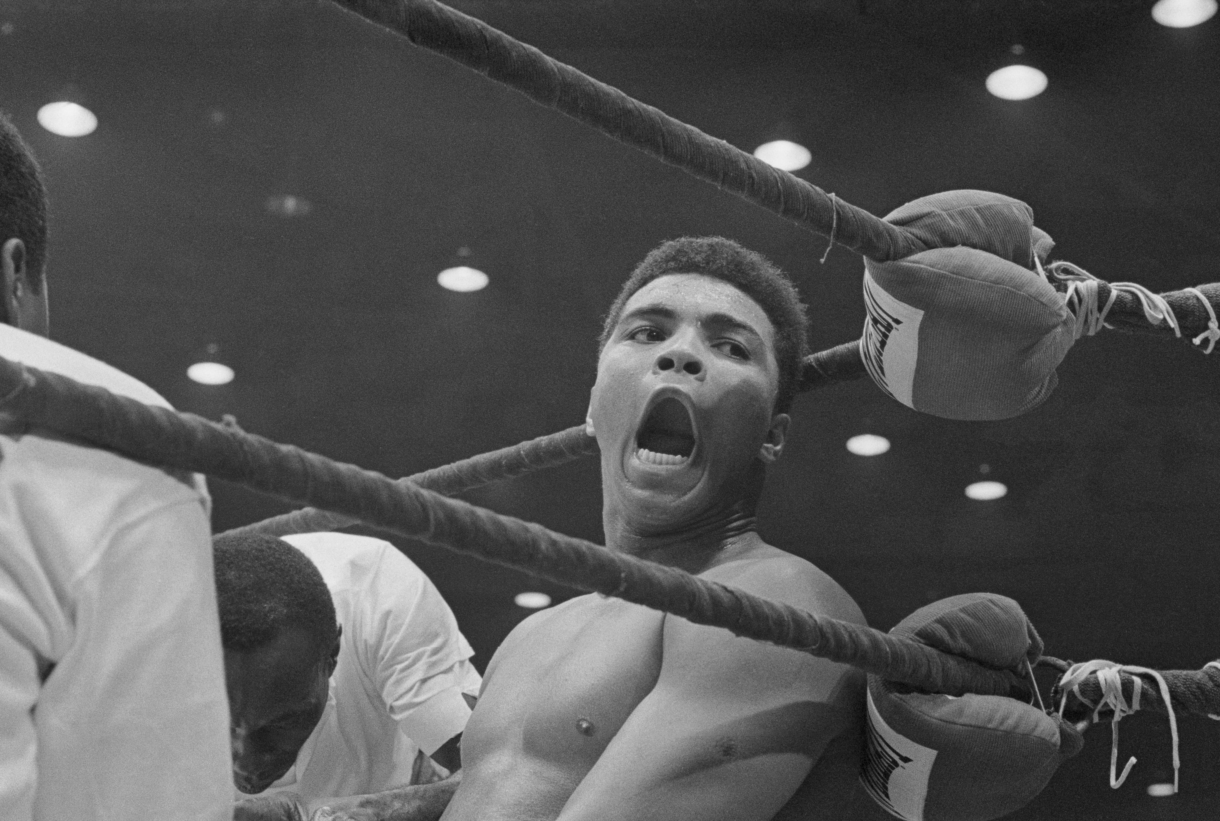 Why Did Cassius Clay Change His Name to Muhammad Ali? | POPSUGAR ...