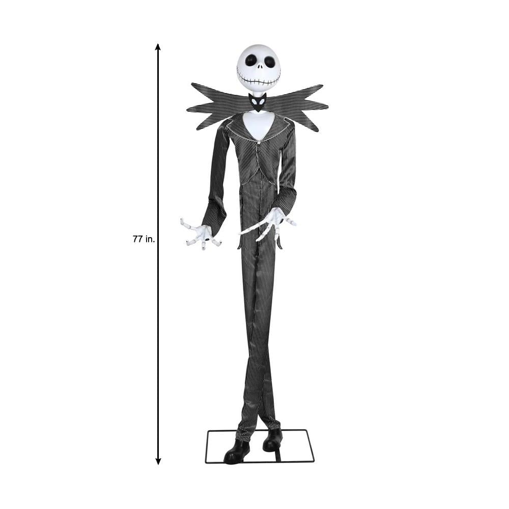 Home Depot Has Giant Jack Skellington and Sally Decor | POPSUGAR Home