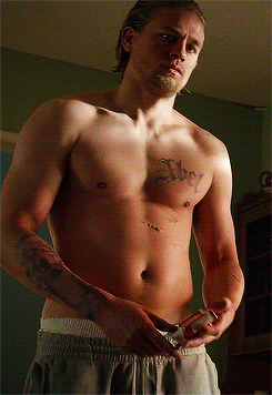 Best Charlie Hunnam Sons of Anarchy GIFs | PS Entertainment