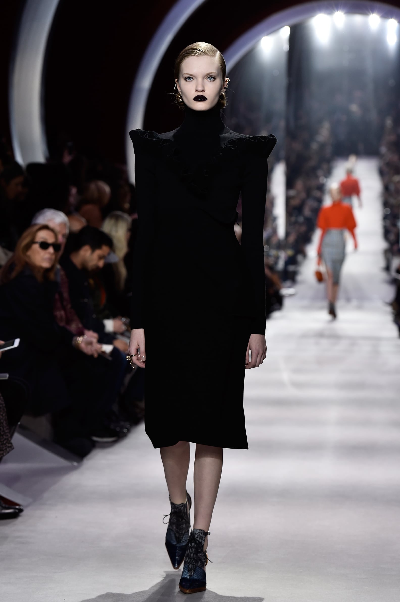 Dior Fall 2016 Runway | PS Fashion