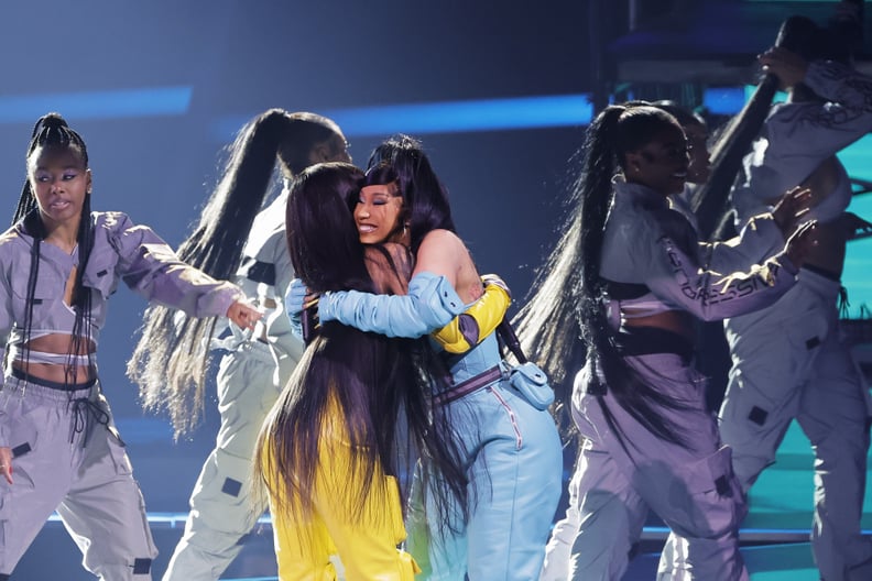 GloRilla, Cardi B's 2022 American Music Awards Performance | PS ...