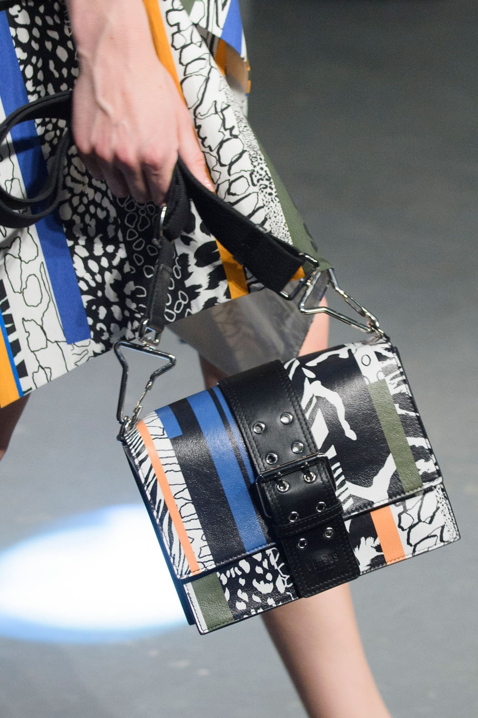 Best Runway Bags at London Fashion Week Spring 2017 | PS Fashion