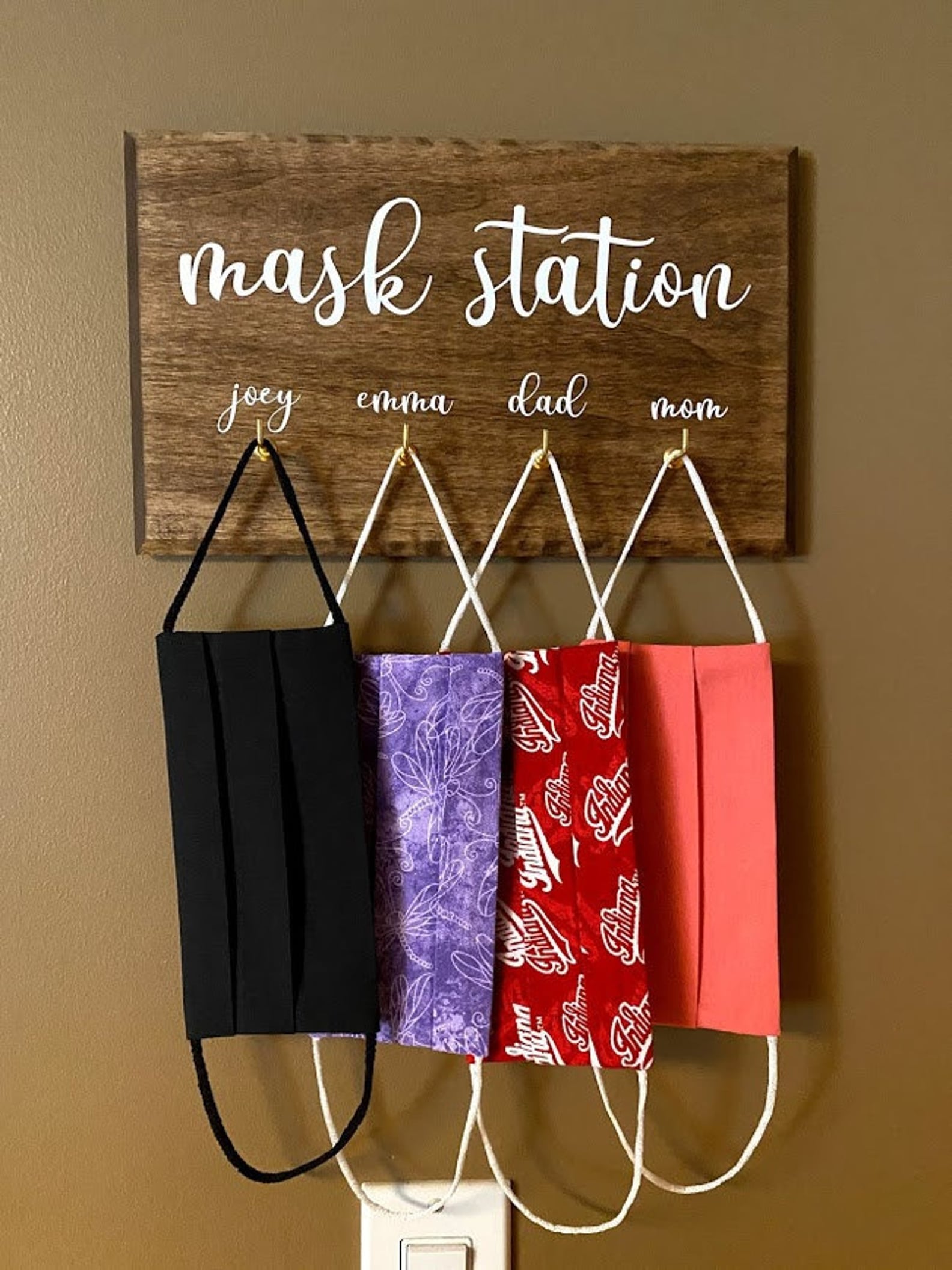 Best Face Mask Hangers | PS Home