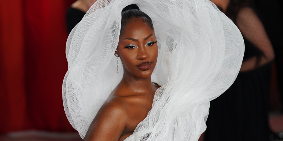 oscars veil blocks view