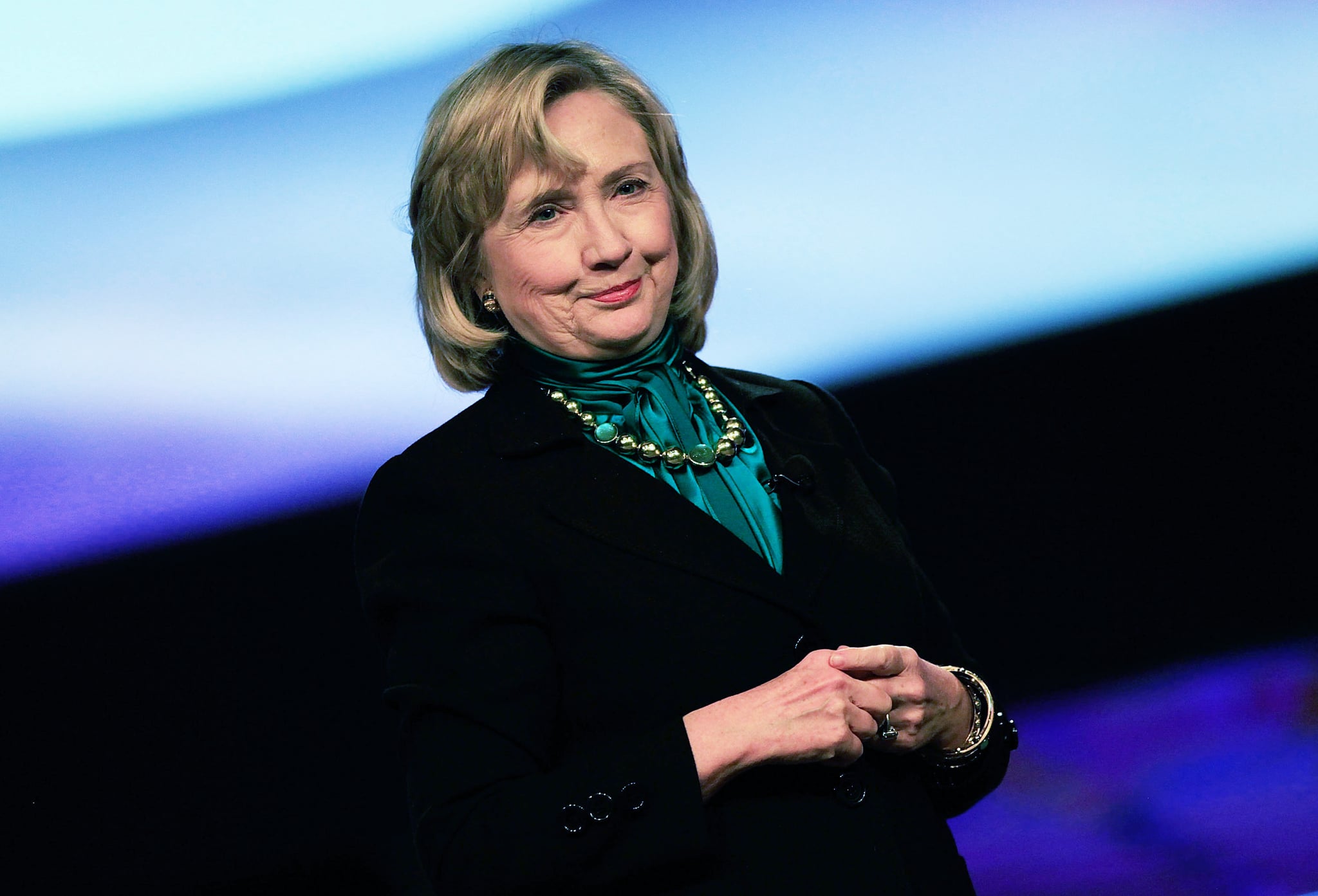 Hillary Clinton Tweets About Fox During the 2014 Super Bowl | POPSUGAR ...