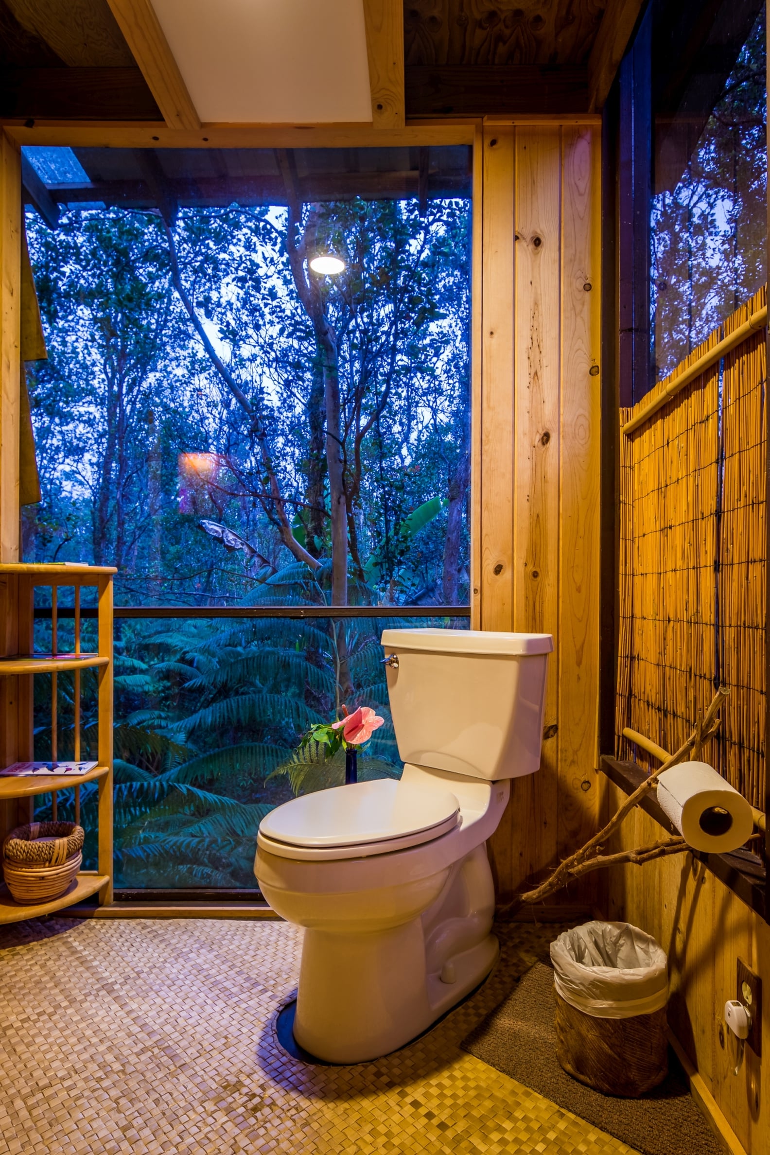 Volcano Tree House Rental in Hawaii | PS Smart Living