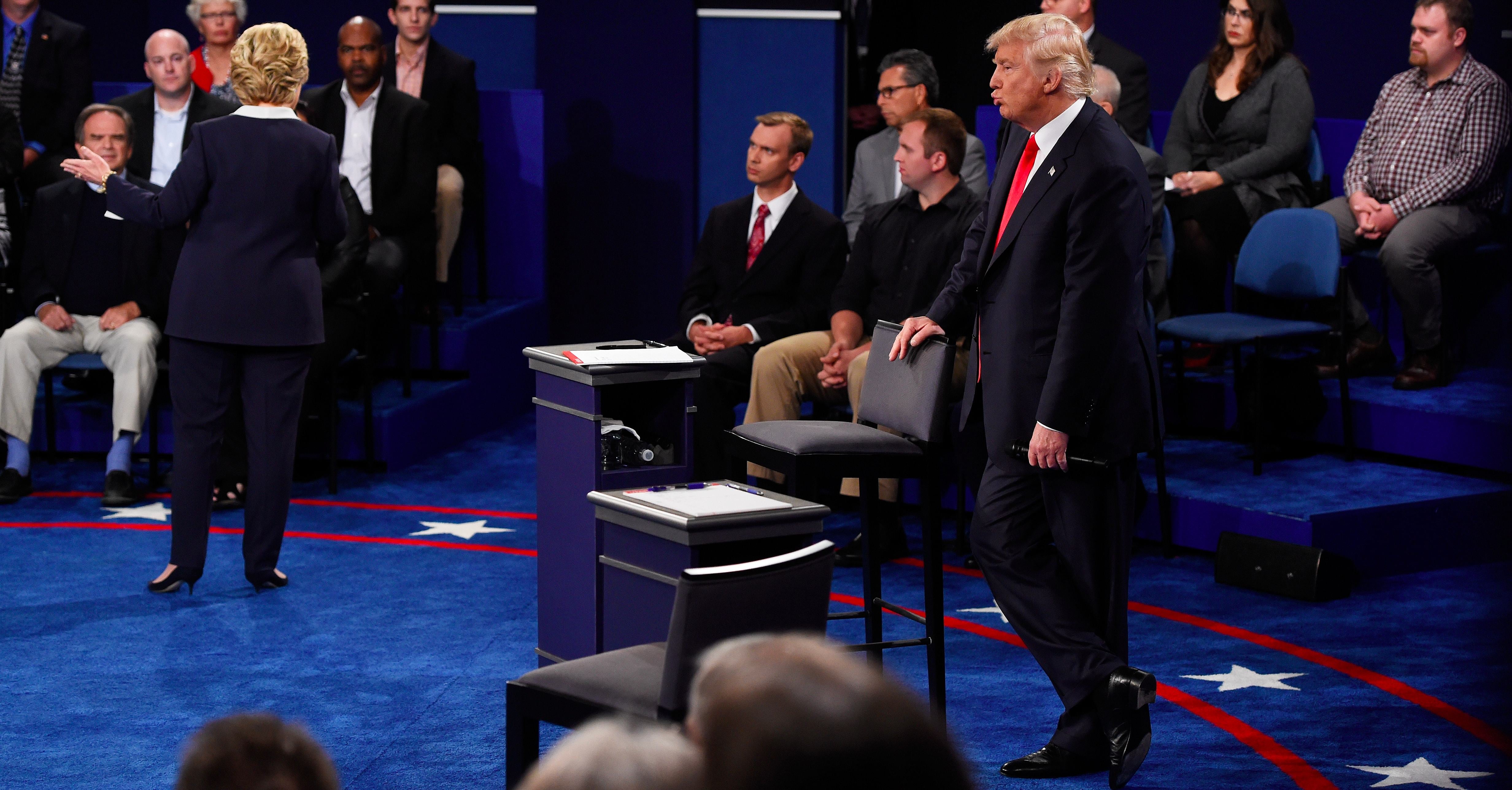 Awkward Moments During the Second Presidential Debate | PS News