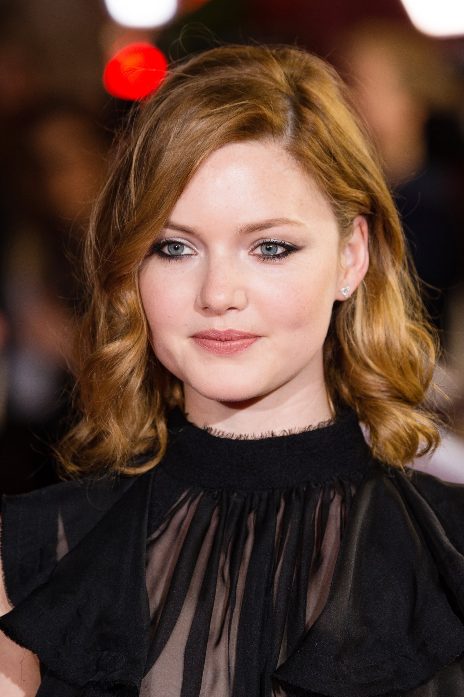 Midlength Celebrity Hairstyles | PS Beauty