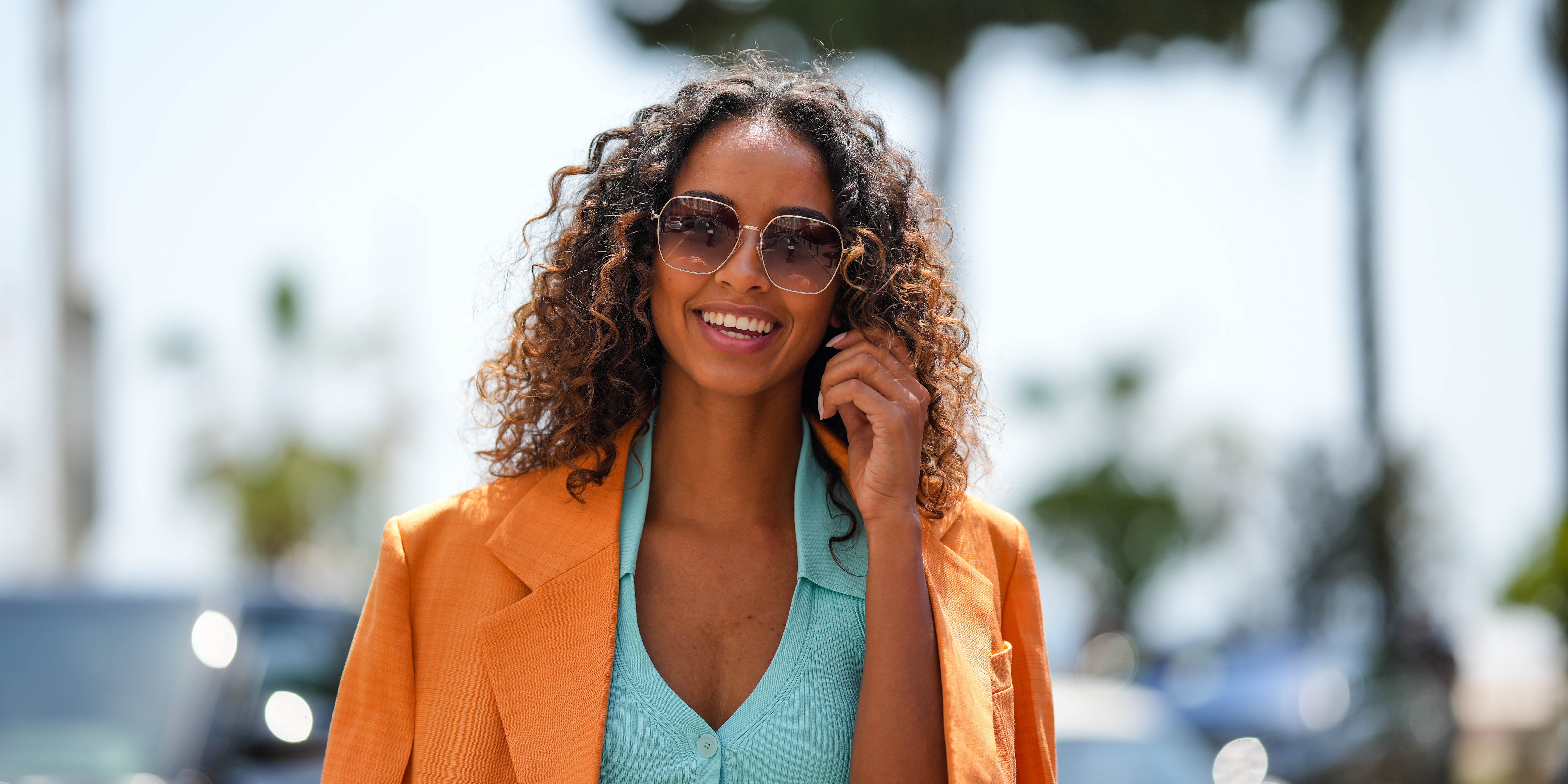 Halo Highlights Are a New Subtle Hair-Color Trend | PS Beauty