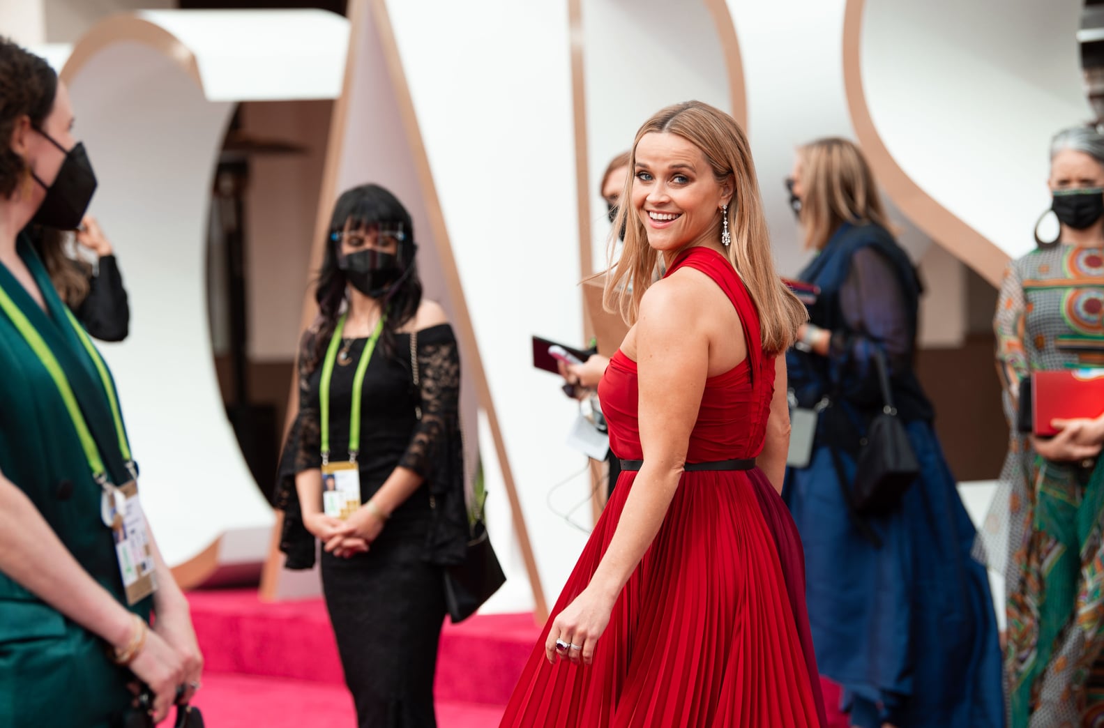 Best Pictures From the 2021 Oscars | PS Celebrity