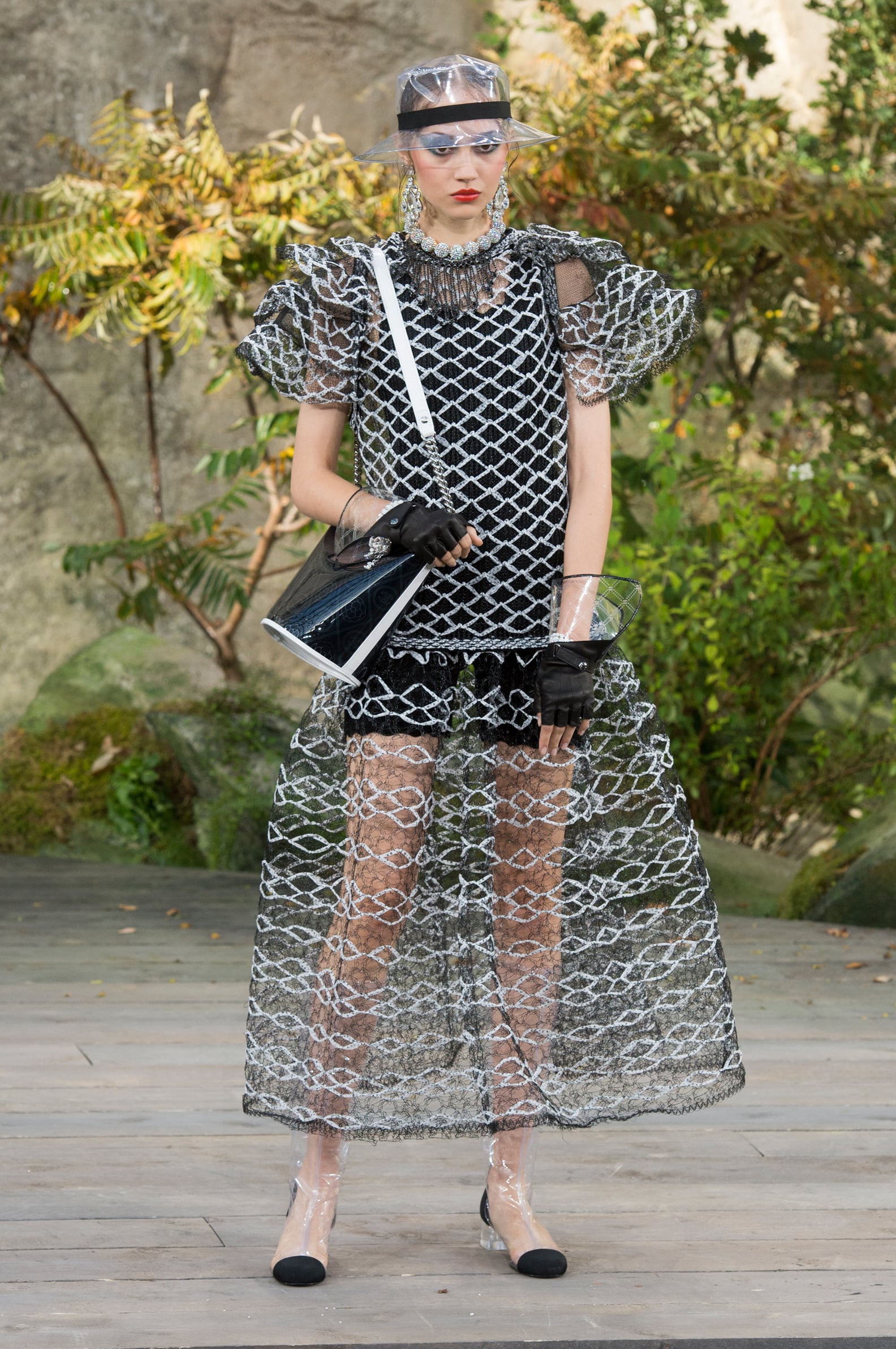 Chanel Spring 2018 Collection | PS Fashion