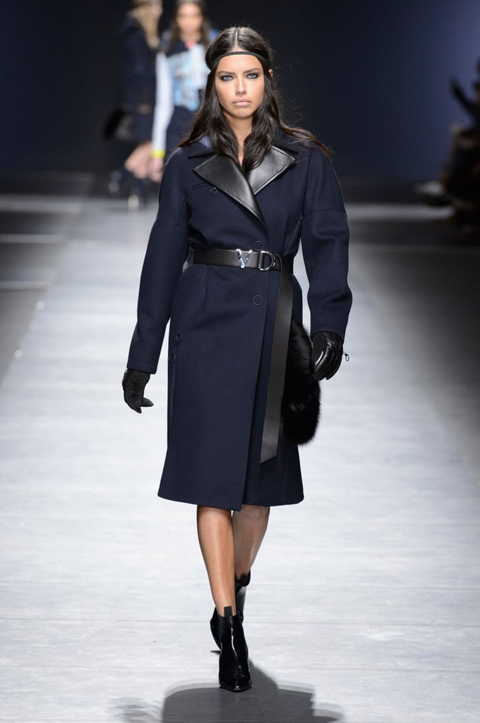 Versace Fall 2016 Runway | POPSUGAR Fashion