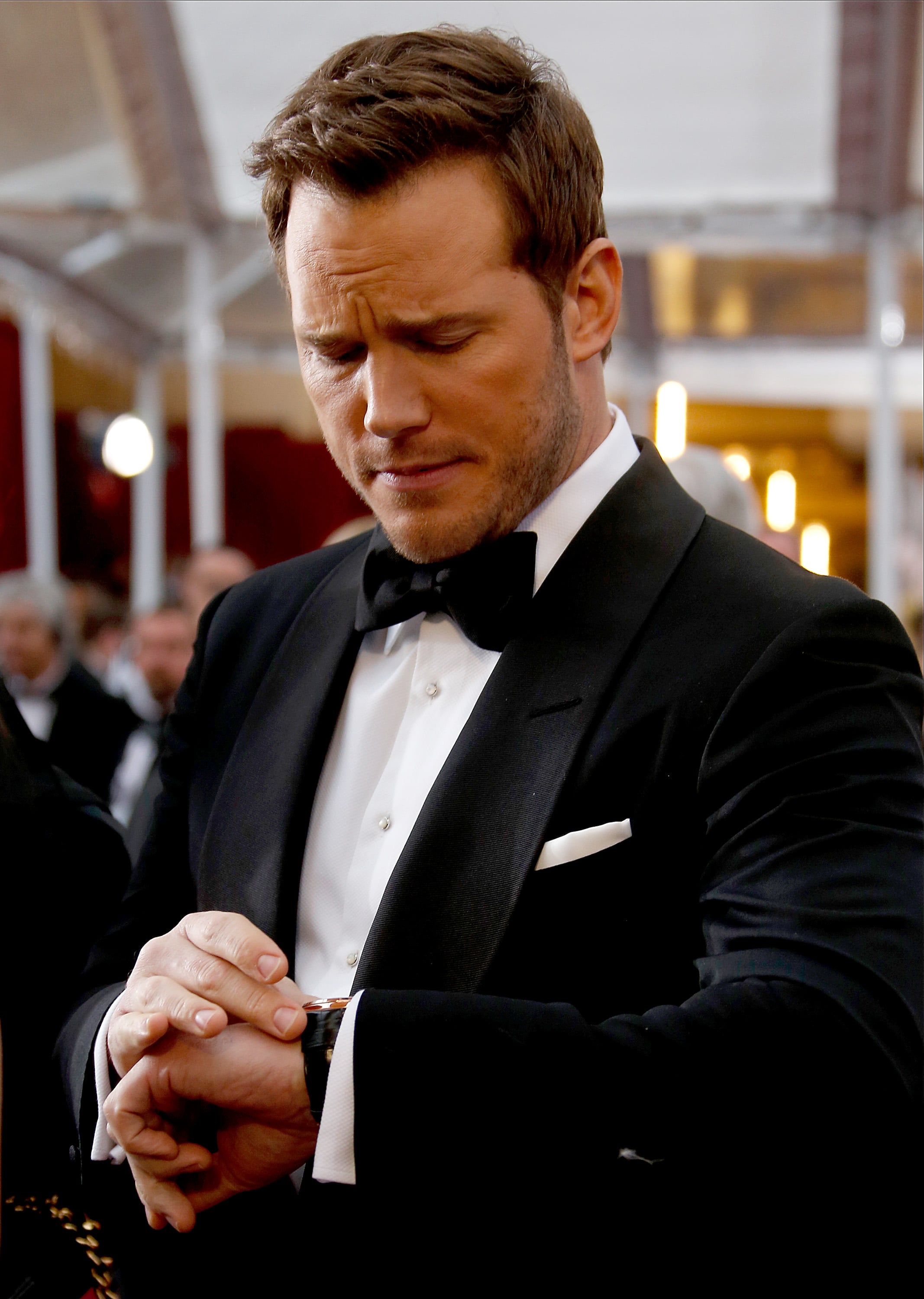 Chris Pratt Looking at His Watch on the Red Carpet | Picture | PS Celebrity