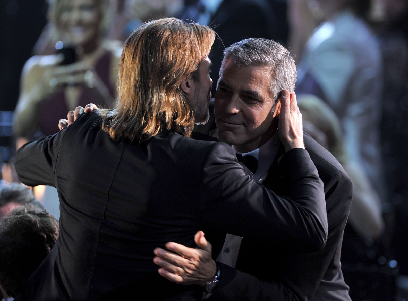 Pictures of Celebrities Hugging Each Other | PS Celebrity