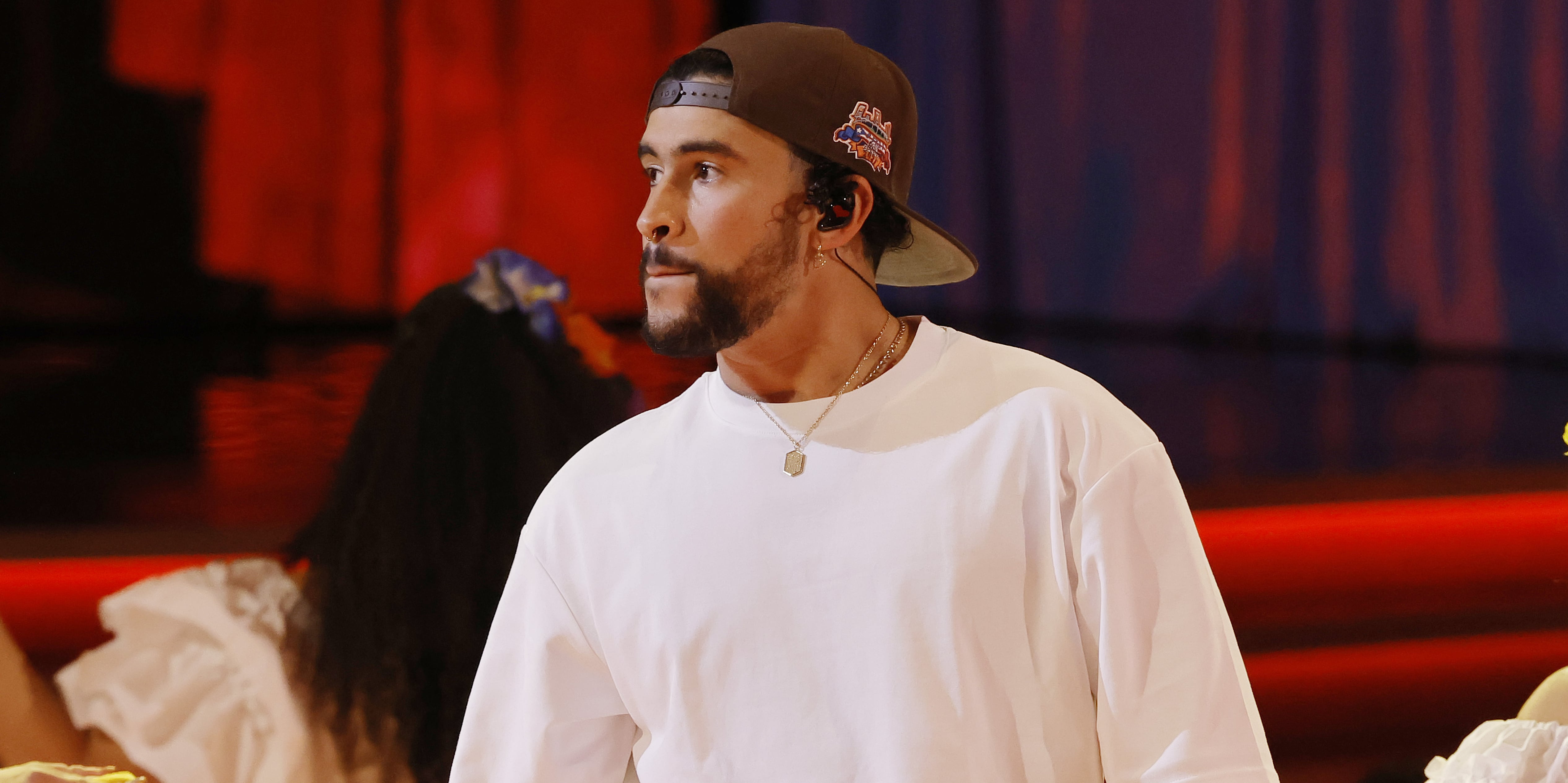 Bad Bunny and Carliz De La Cruz Hernández Lawsuit | POPSUGAR Entertainment