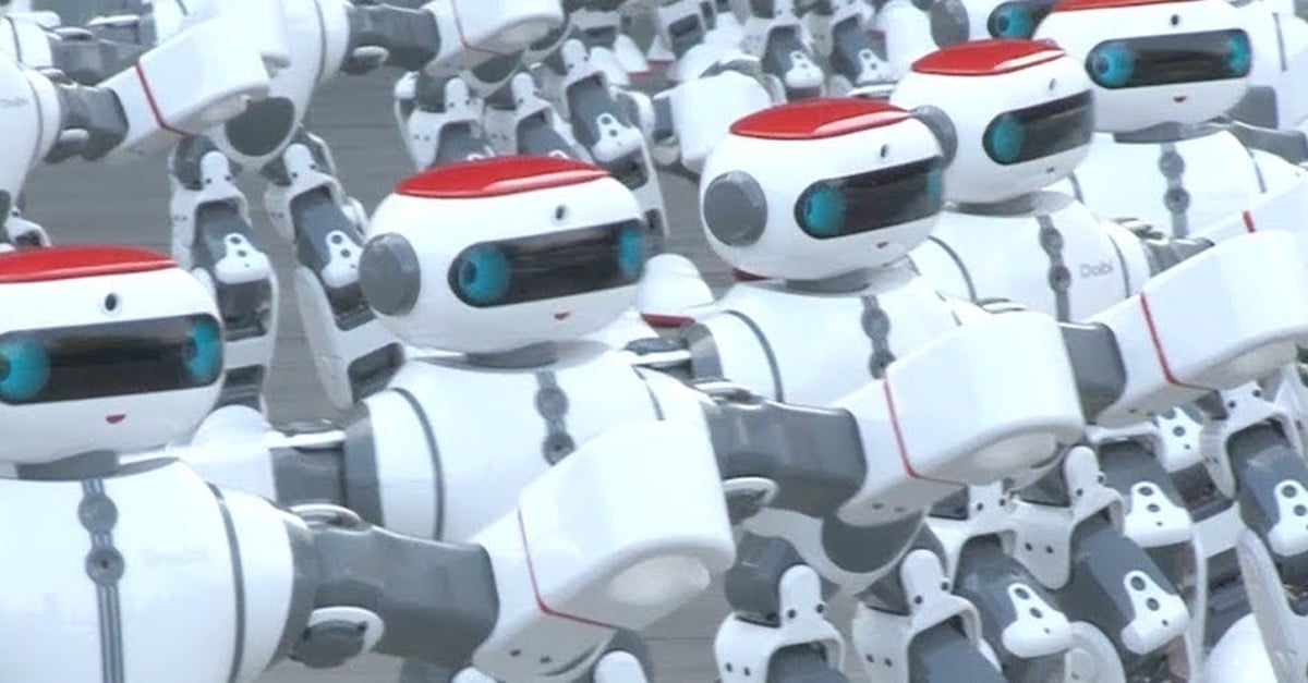 Dancing Robots Break Guinness World Record | PS News