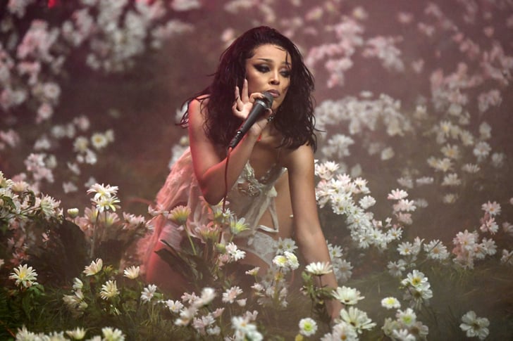 Doja Cat Performing at the 2020 MTV EMA | The Best Pictures From the ...