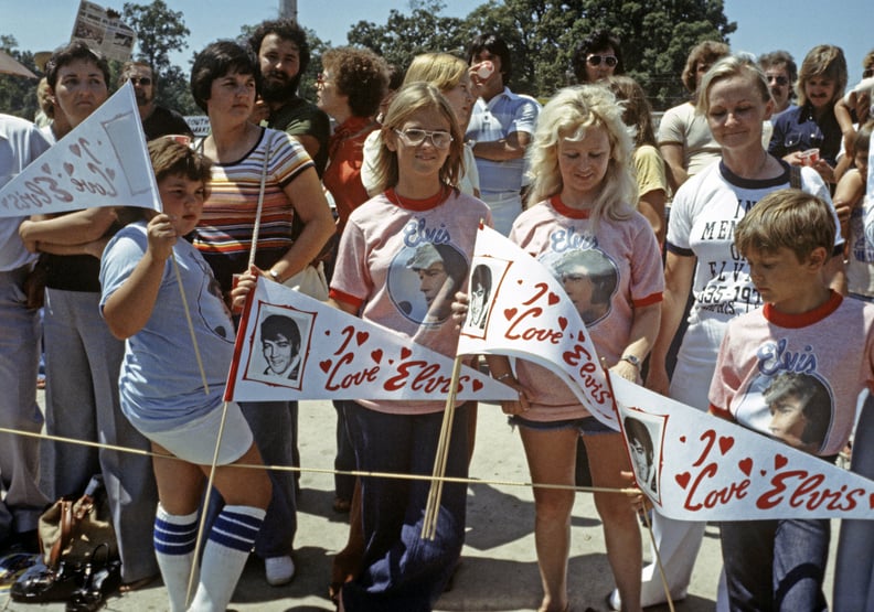 Elvis Presley Funeral Pictures | PS Celebrity