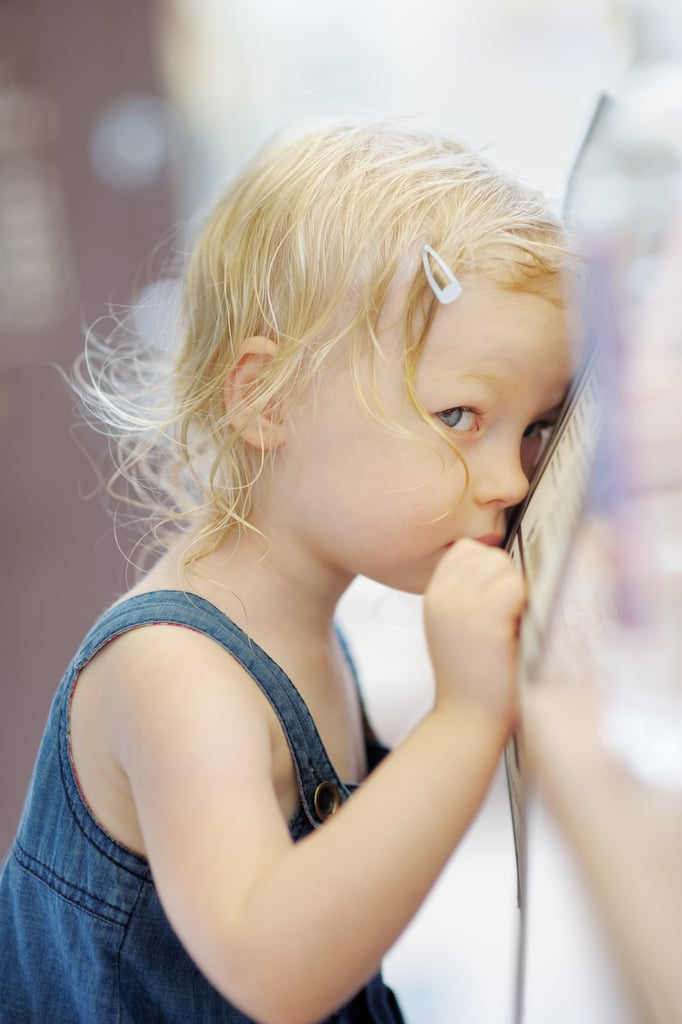 Signs of a Shy Child | POPSUGAR Family