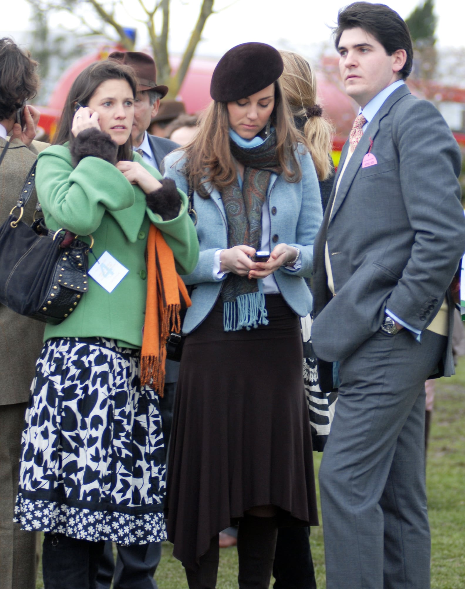 Kate Middleton Hanging Out With Friends | PS Celebrity